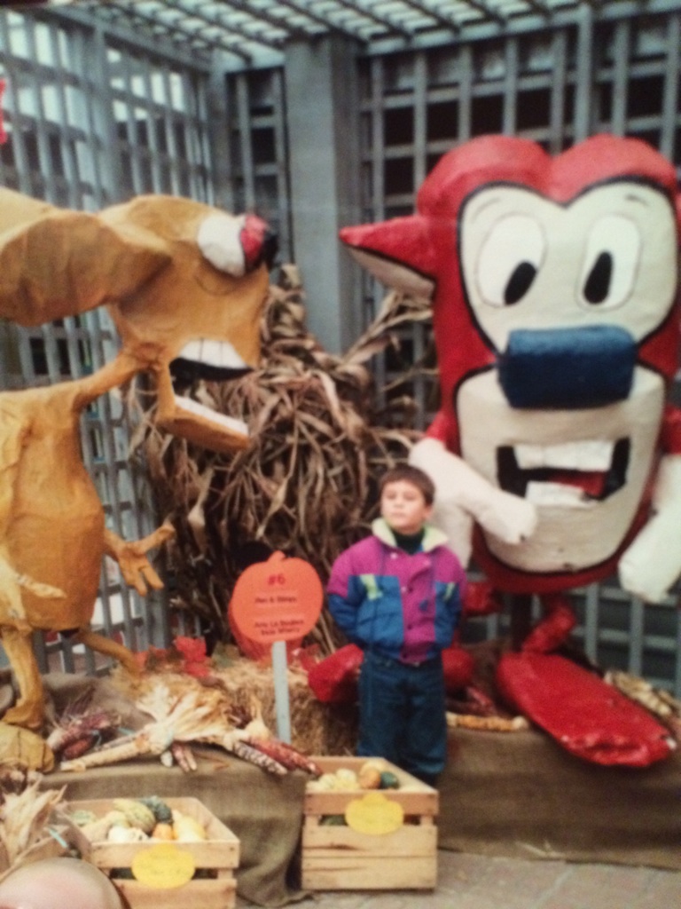My brother and Ren and Stimpy statues | Scrolller