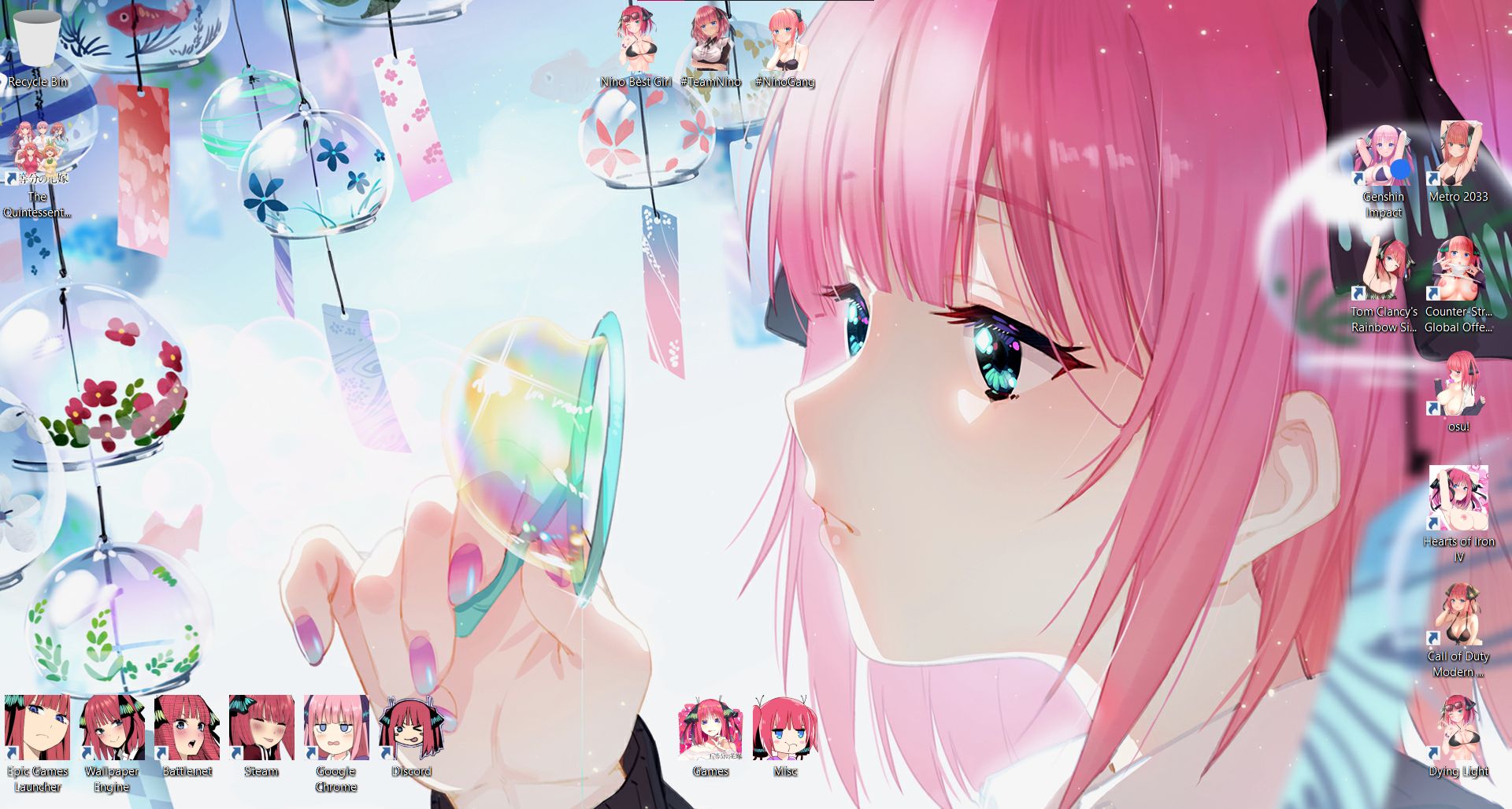 My Desktop :# | Scrolller