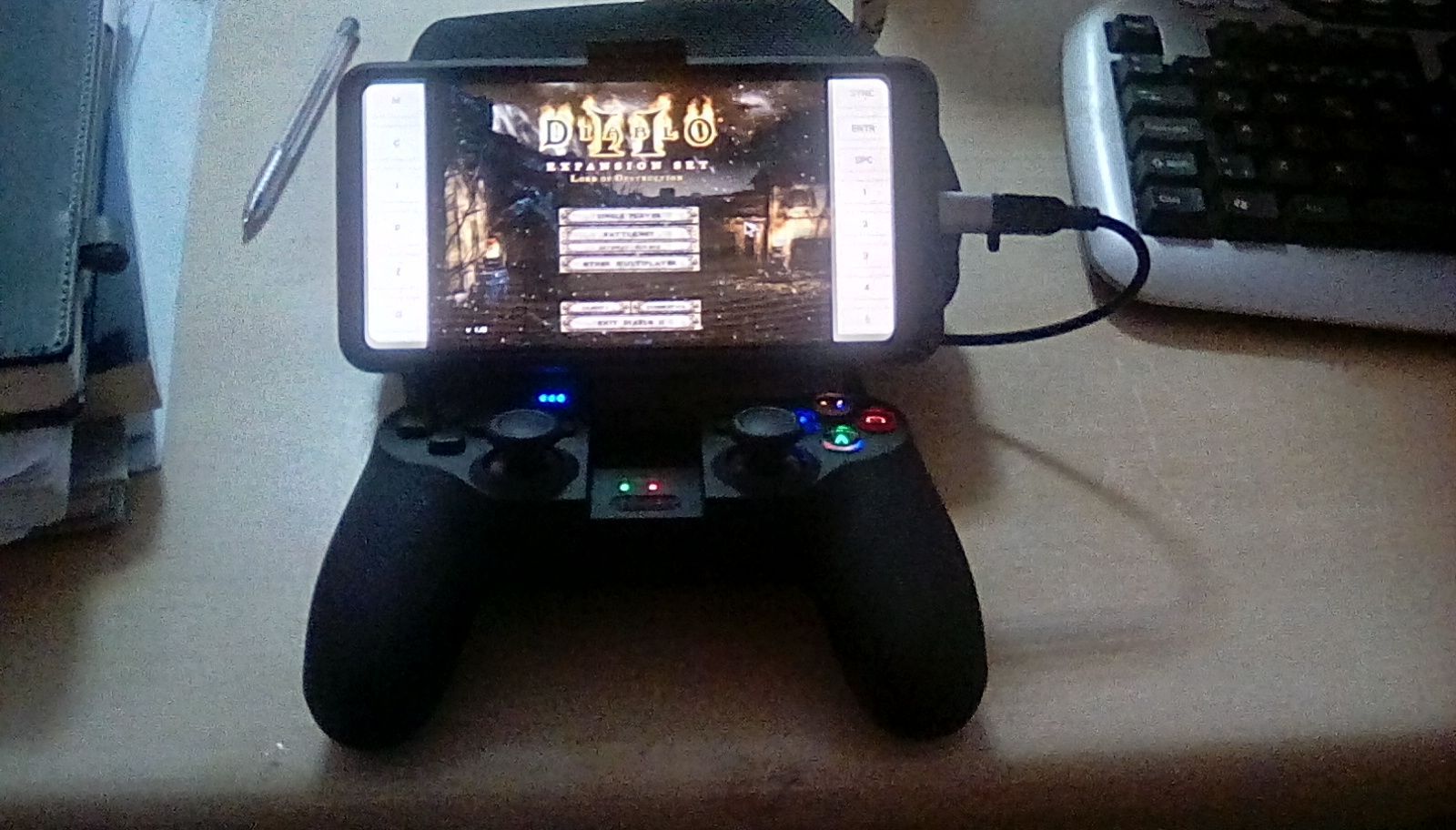 My Diablo 2 with gamepad support setup | Scrolller