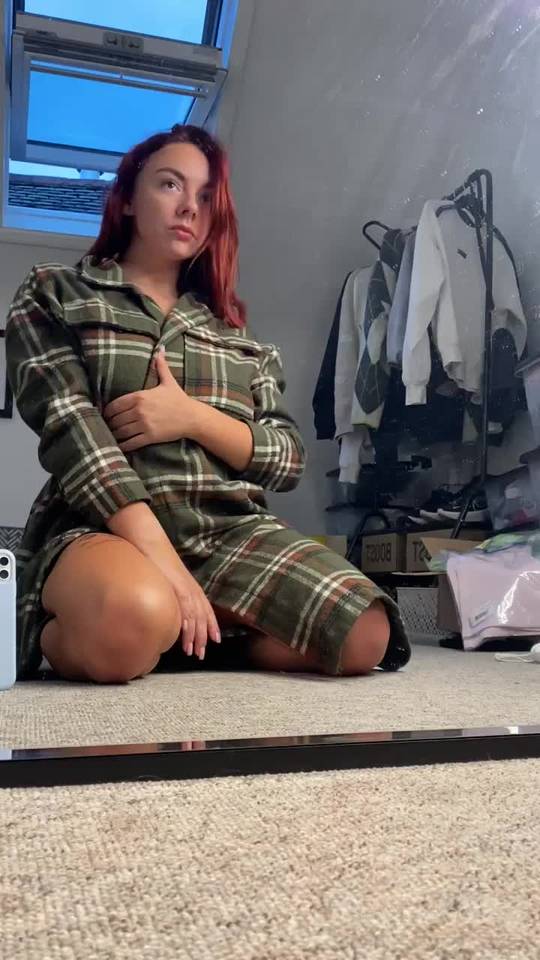 Would it be silly if I turned up to your house like this? | Scrolller