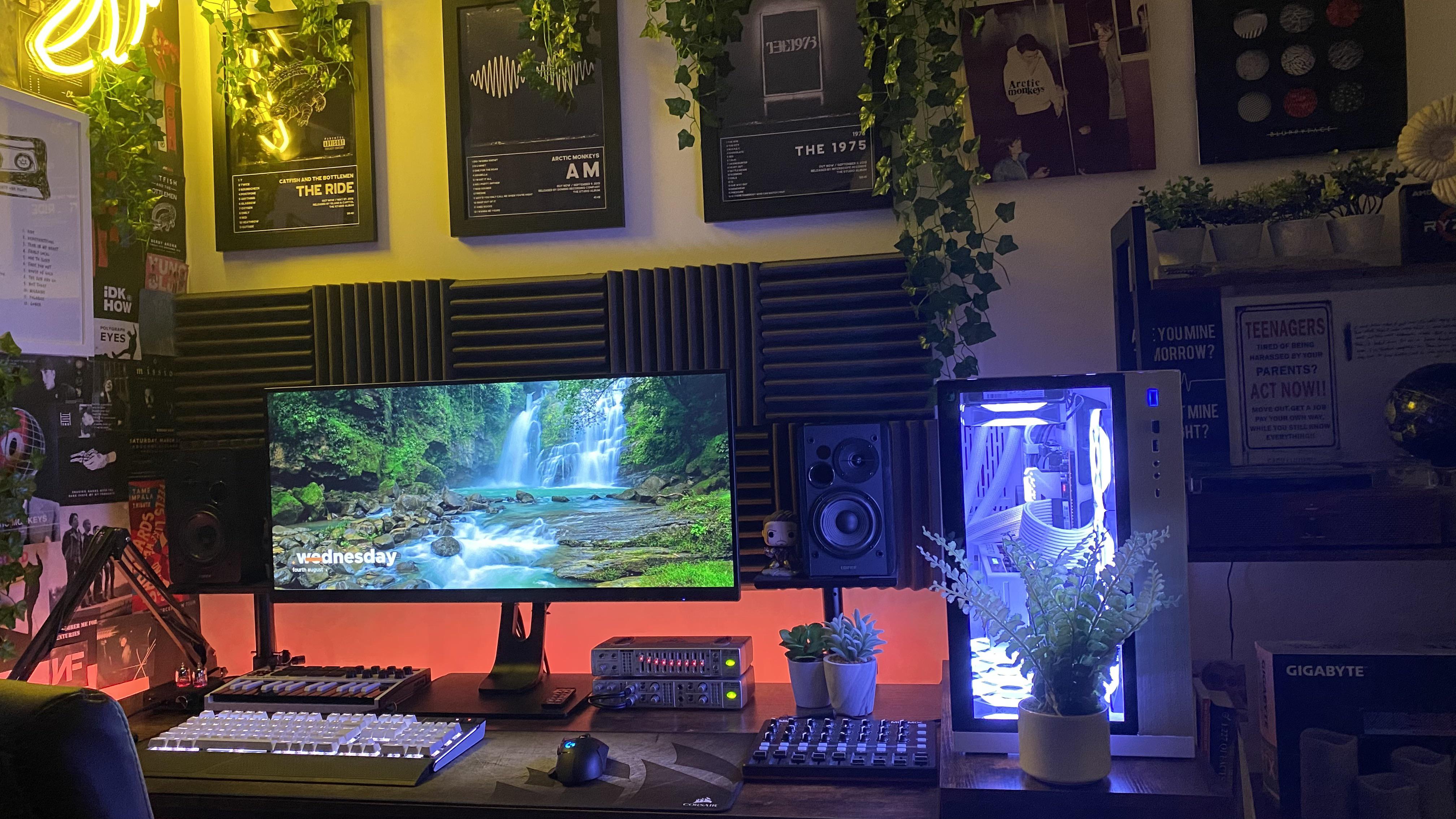 My escape from reality | Scrolller