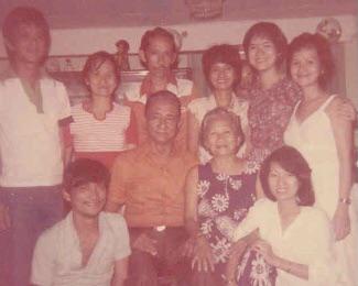 My family’s elders. The staples of our clan. | Scrolller