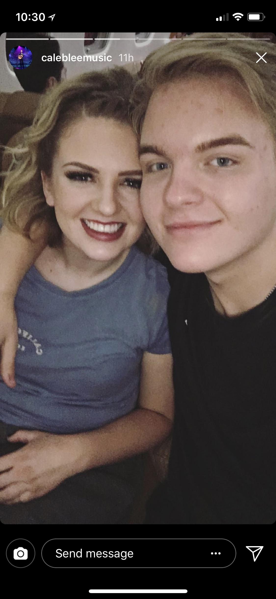 My favorite American Idol couple. Perfect ending for this season. | Scrolller