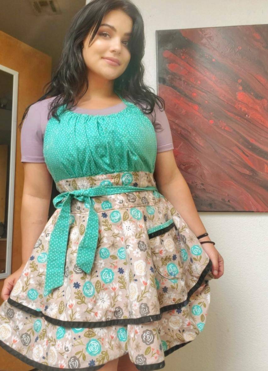 My favorite apron♡ | Scrolller