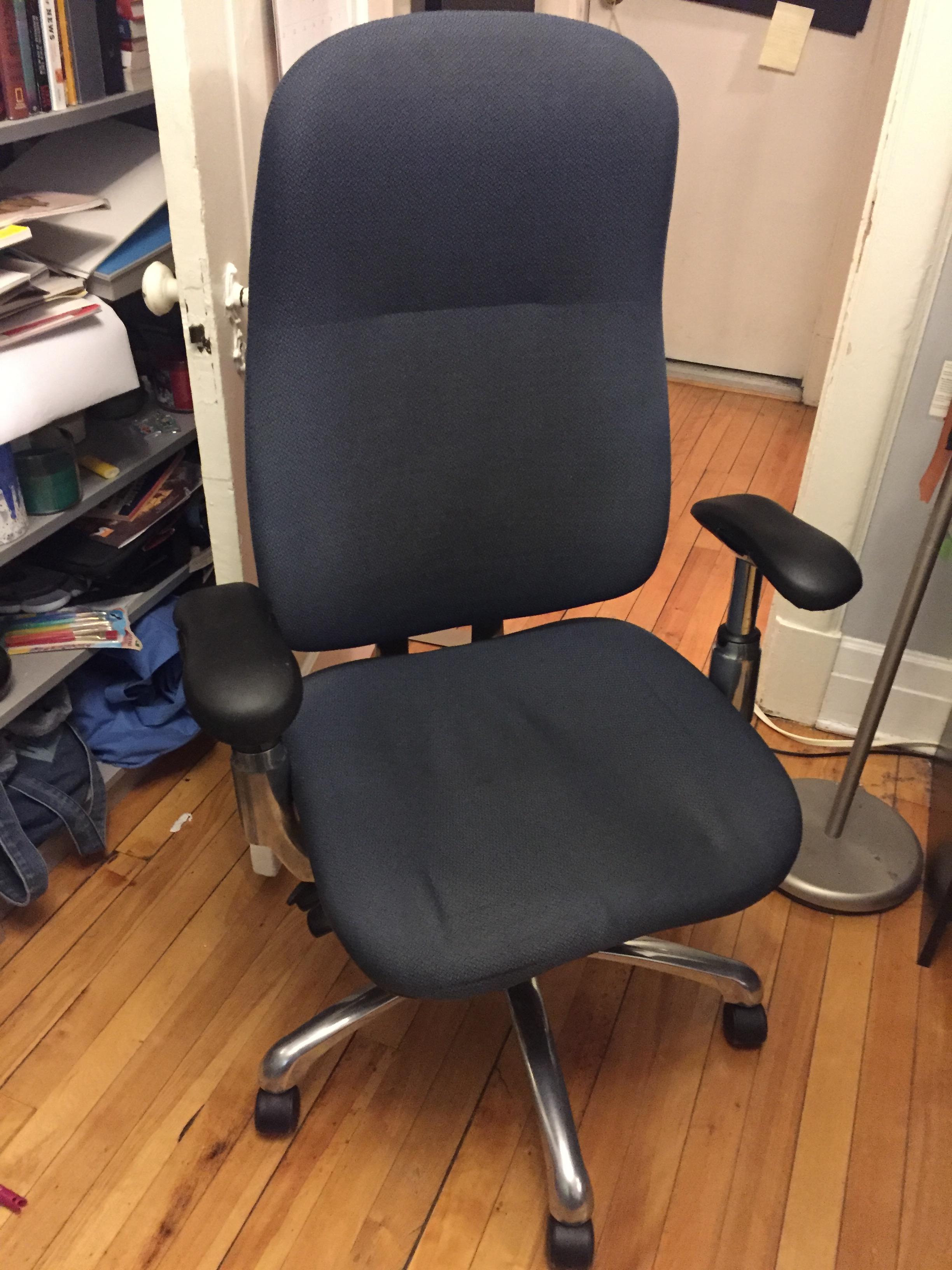 My favourite chair broke. Any chance anyone knows the make? | Scrolller