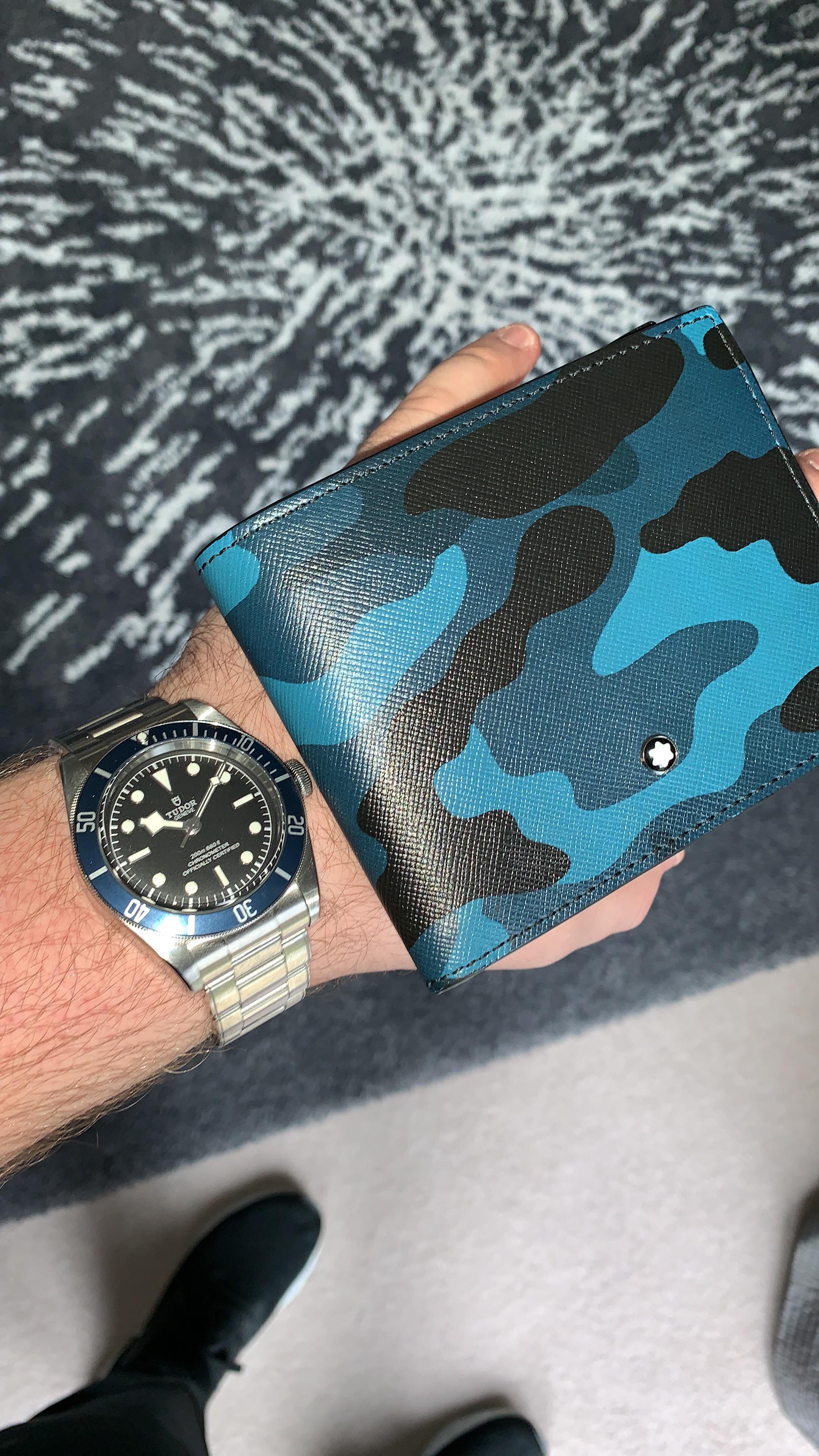 My favourite combo! Montblanc Satorial 6cc Blue Camo x Tudor Black Bay 🔷🔹 | Scrolller