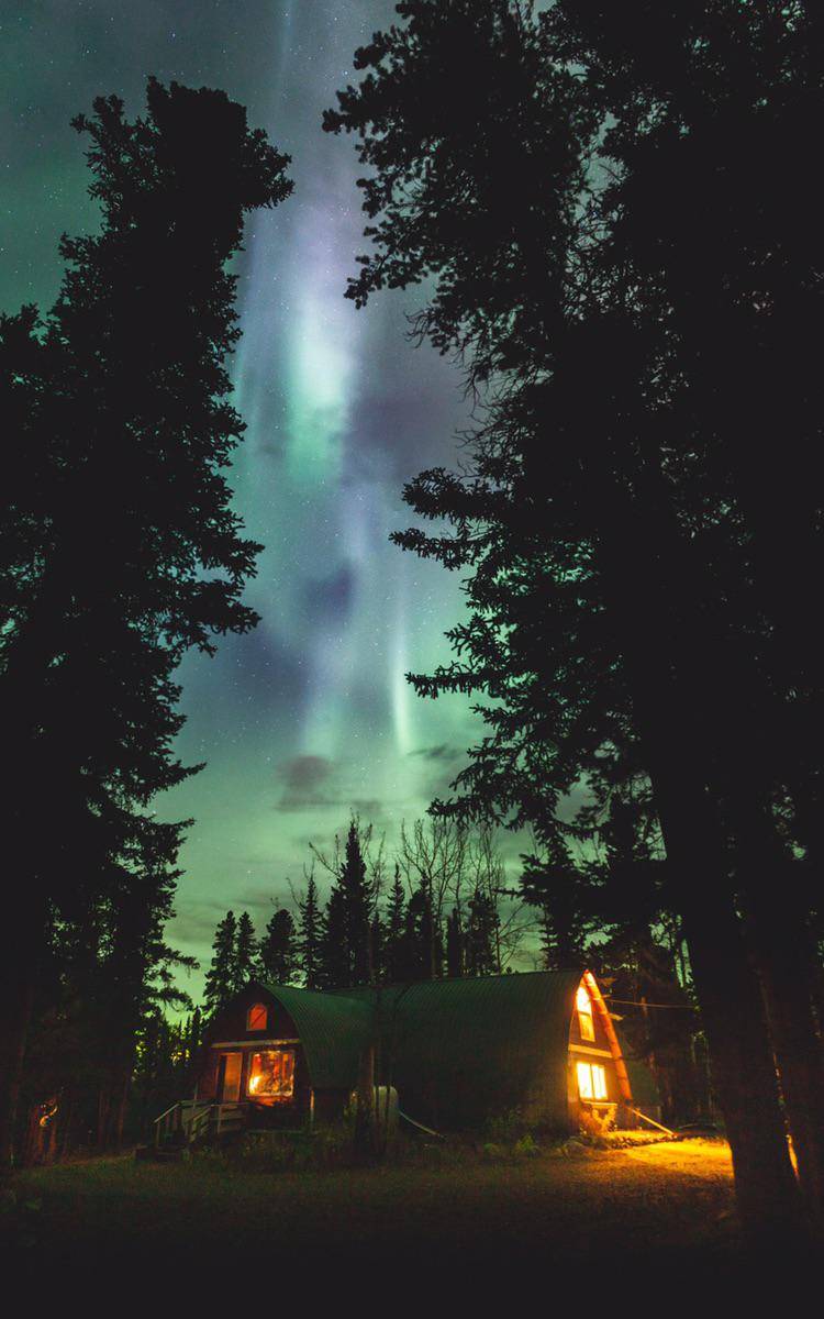 My favourite photo of the year: my house in the Yukon, under the northern lights | Scrolller