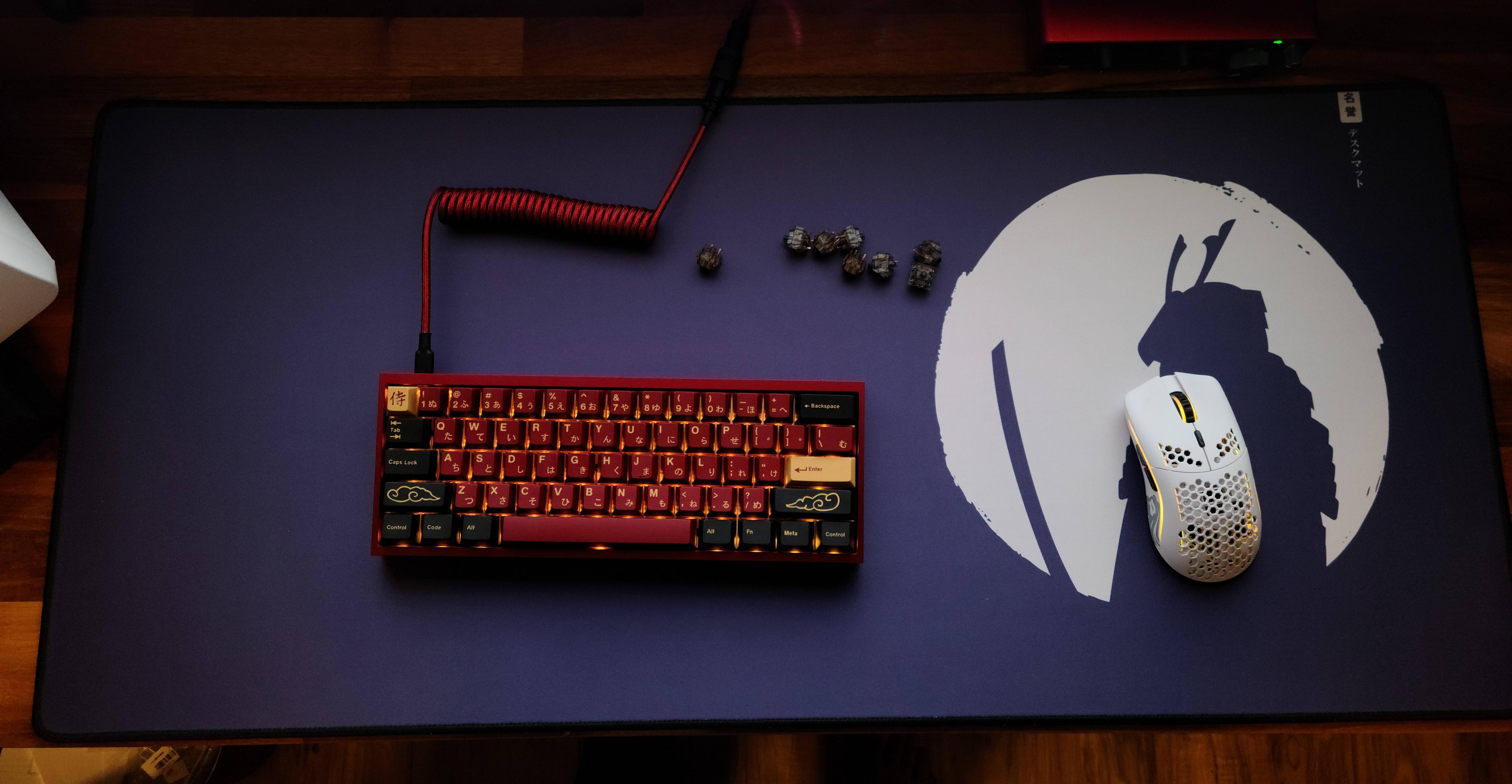 My first custom! Burgundy Tofu60% samurai themed build | Scrolller