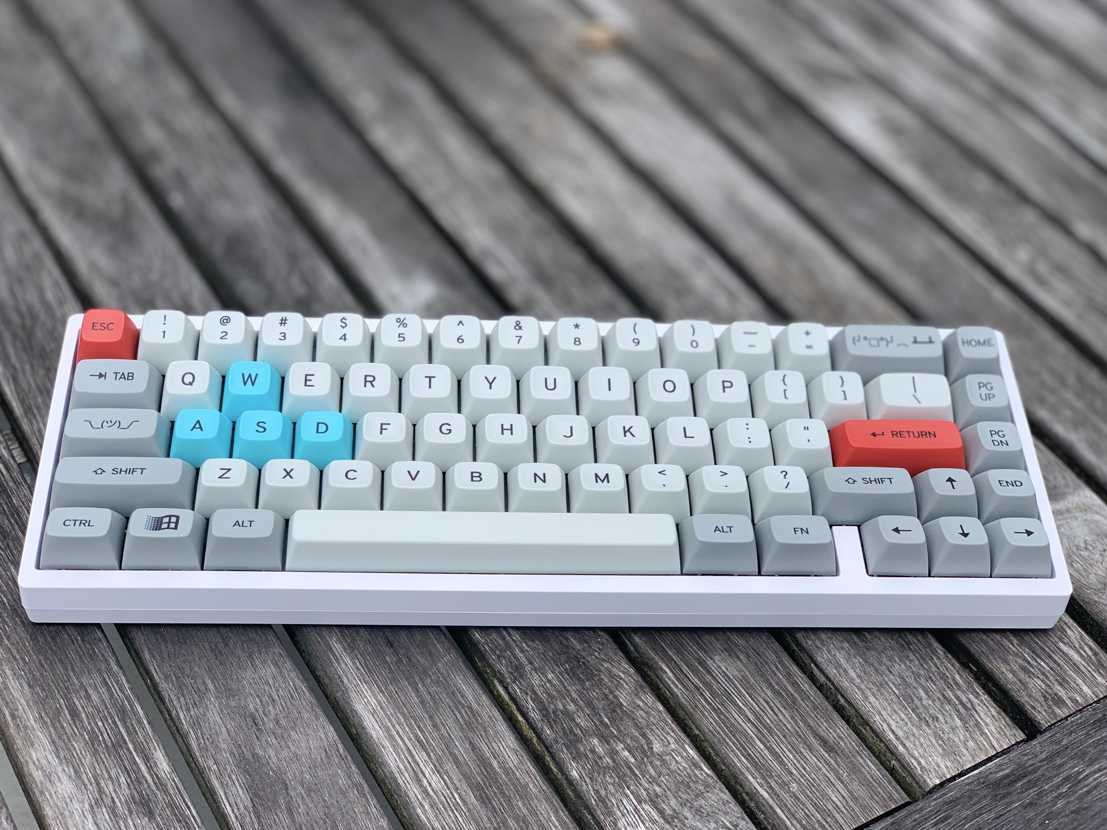 My first custom: KBD67 Lite R2 | Scrolller