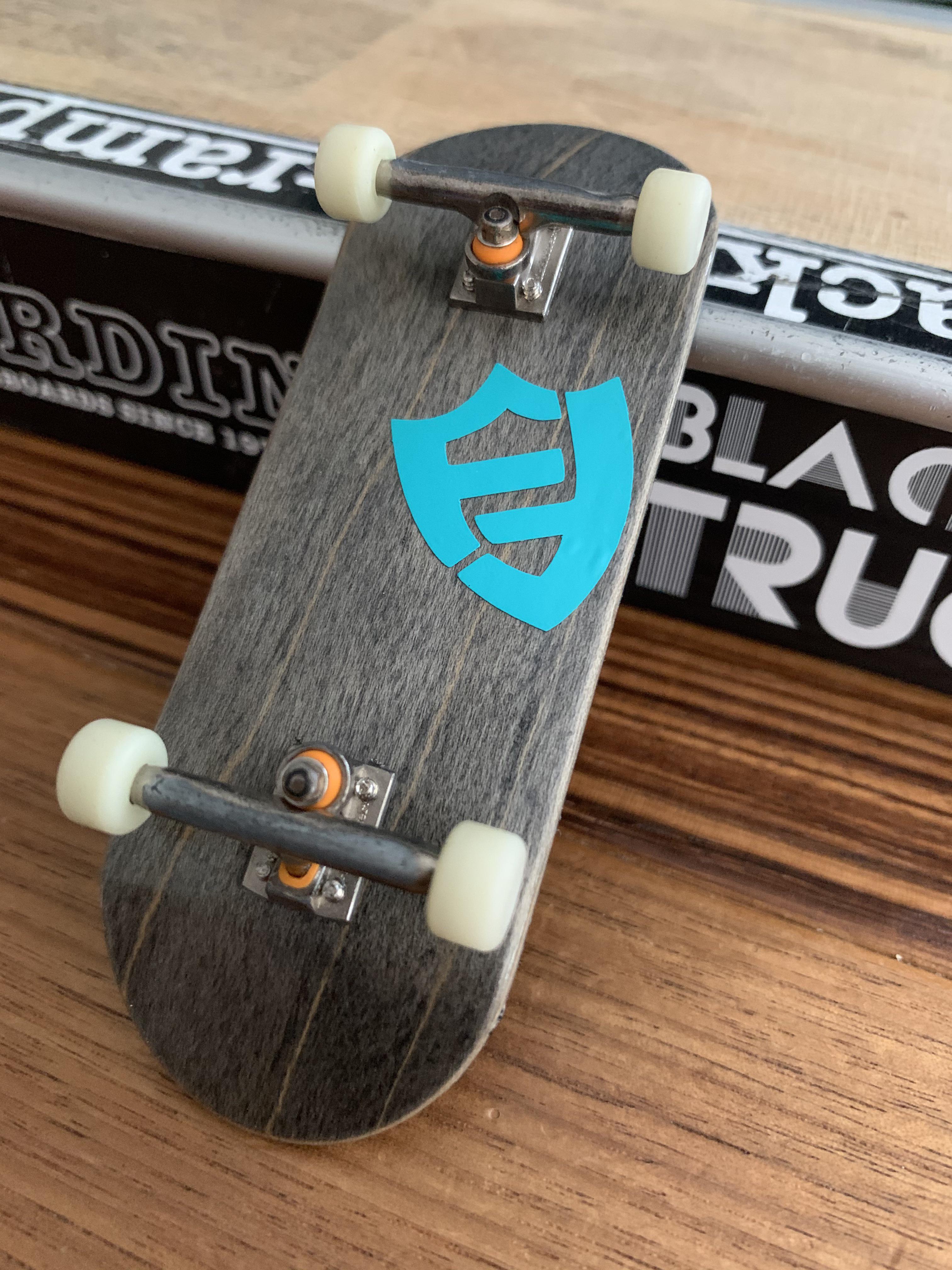 My first Flatface deck | Scrolller