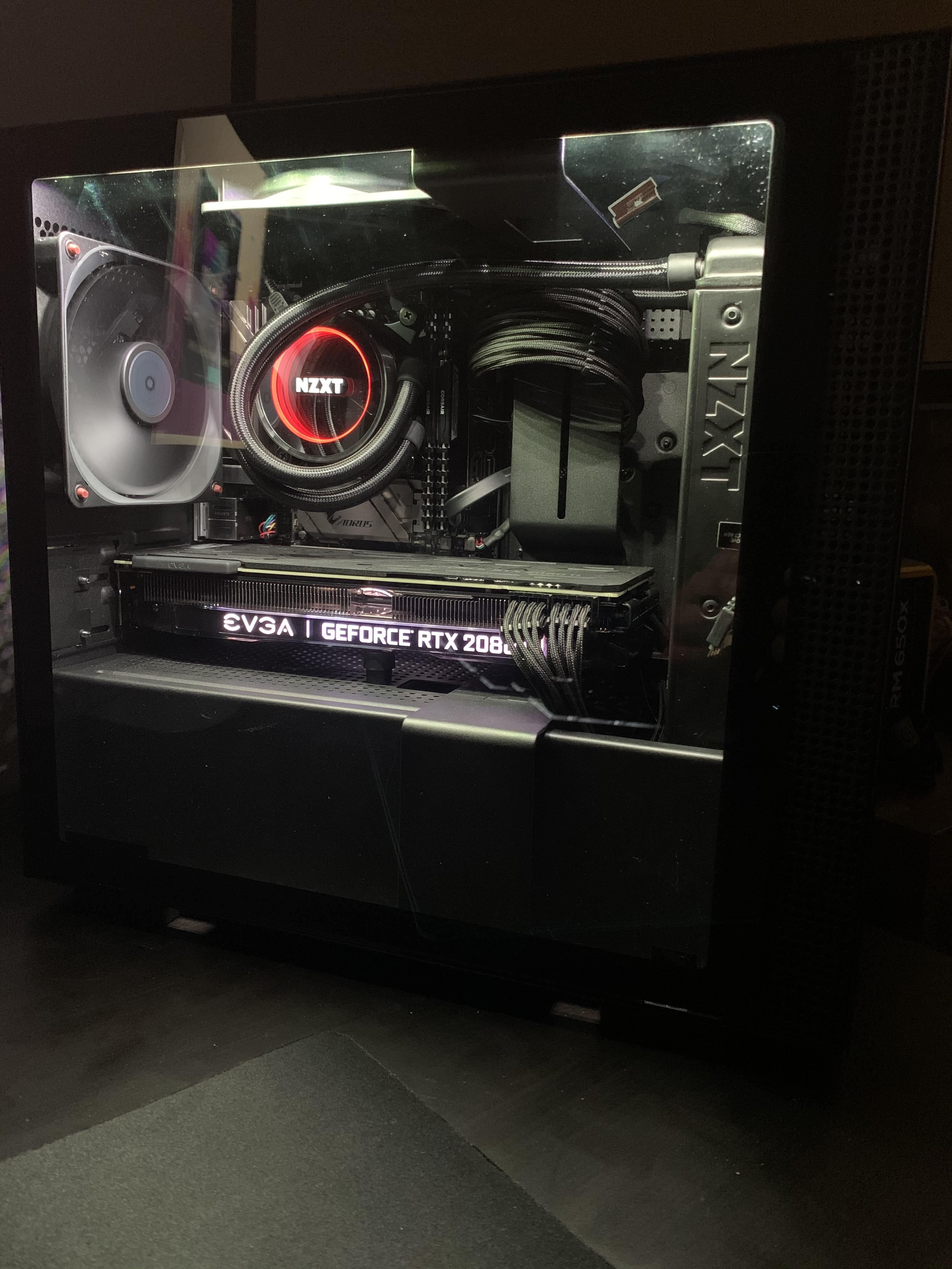 My first ITX build! Really like the way it turned out. | Scrolller