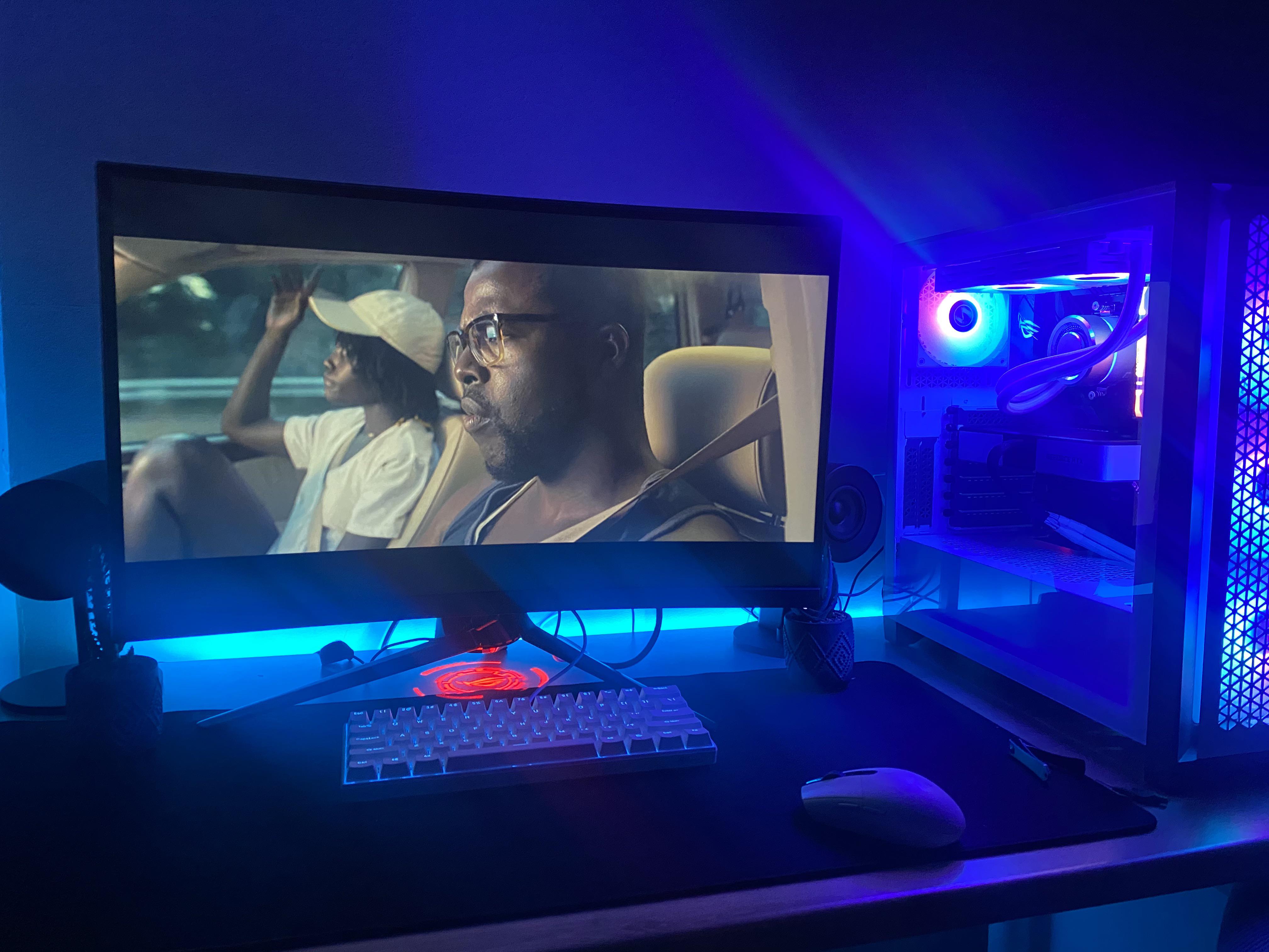 My first PC Build | Scrolller