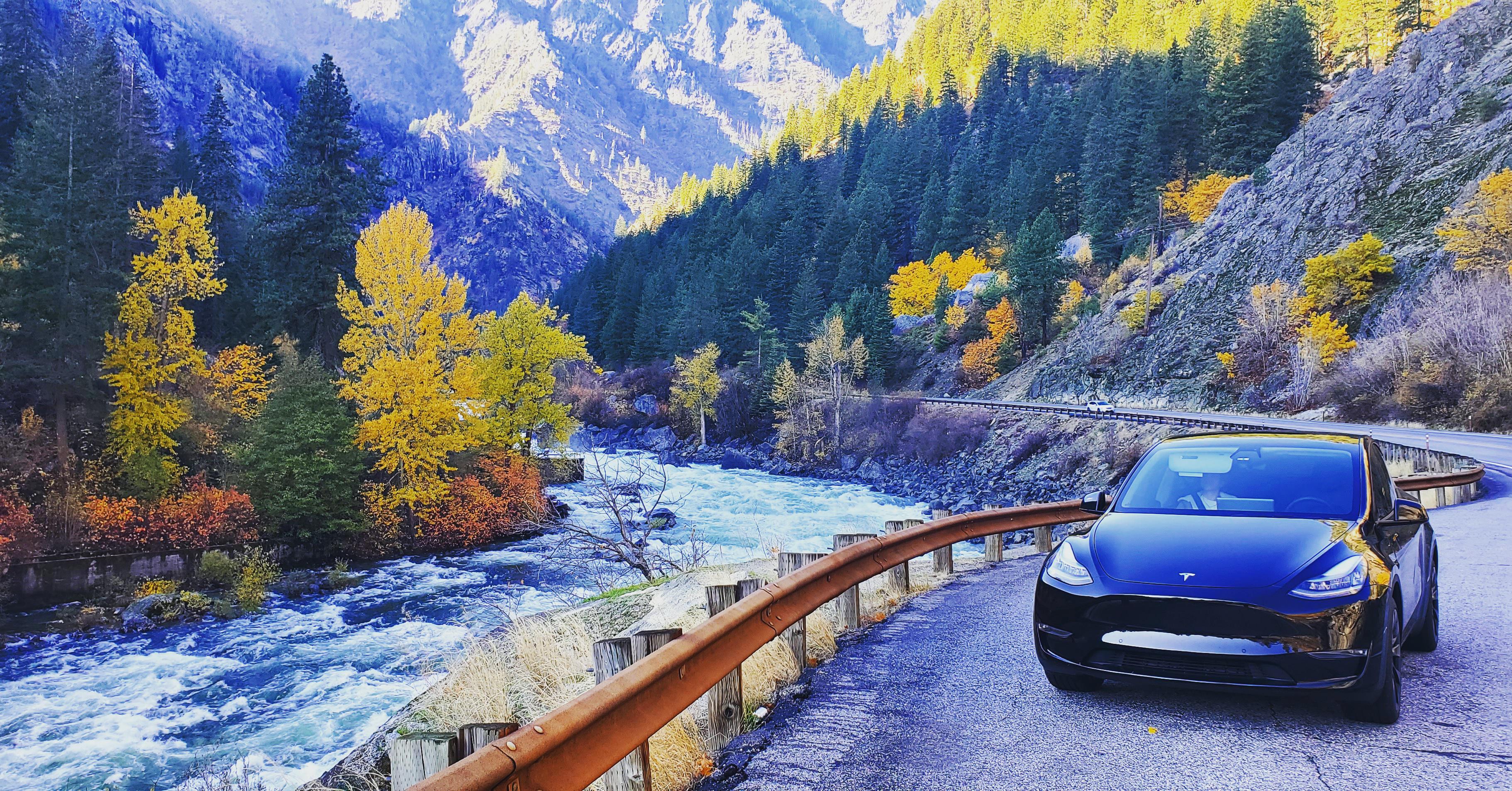 MY First Roadtrip: Fall colors in Leavenworth, WA | Scrolller