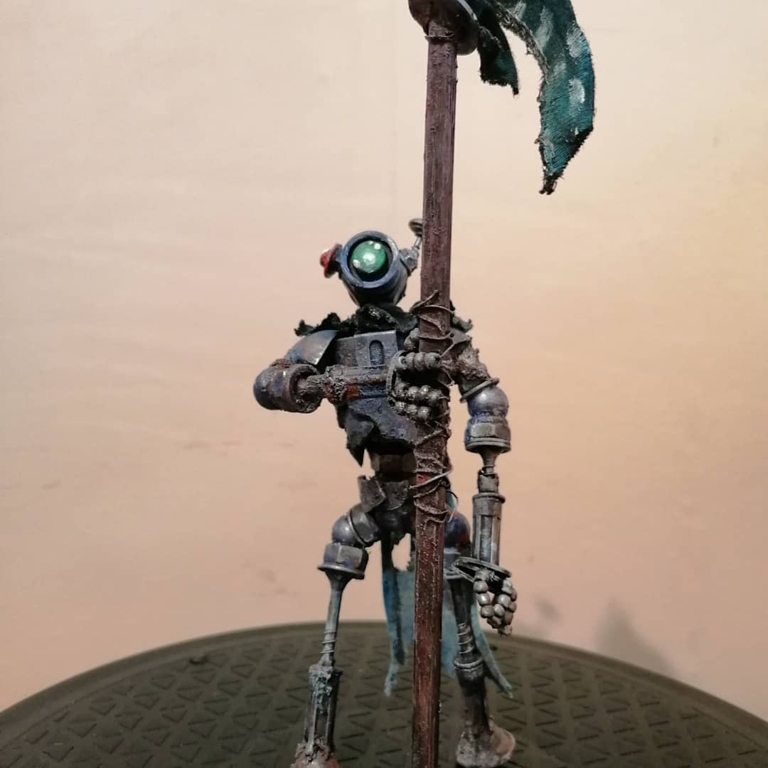 My first scratch built travelling robot | Scrolller