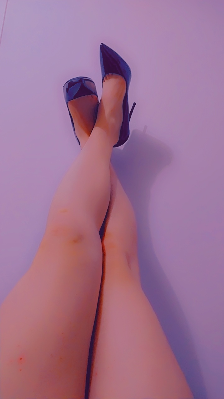 My first shoes ! 🥰 | Scrolller