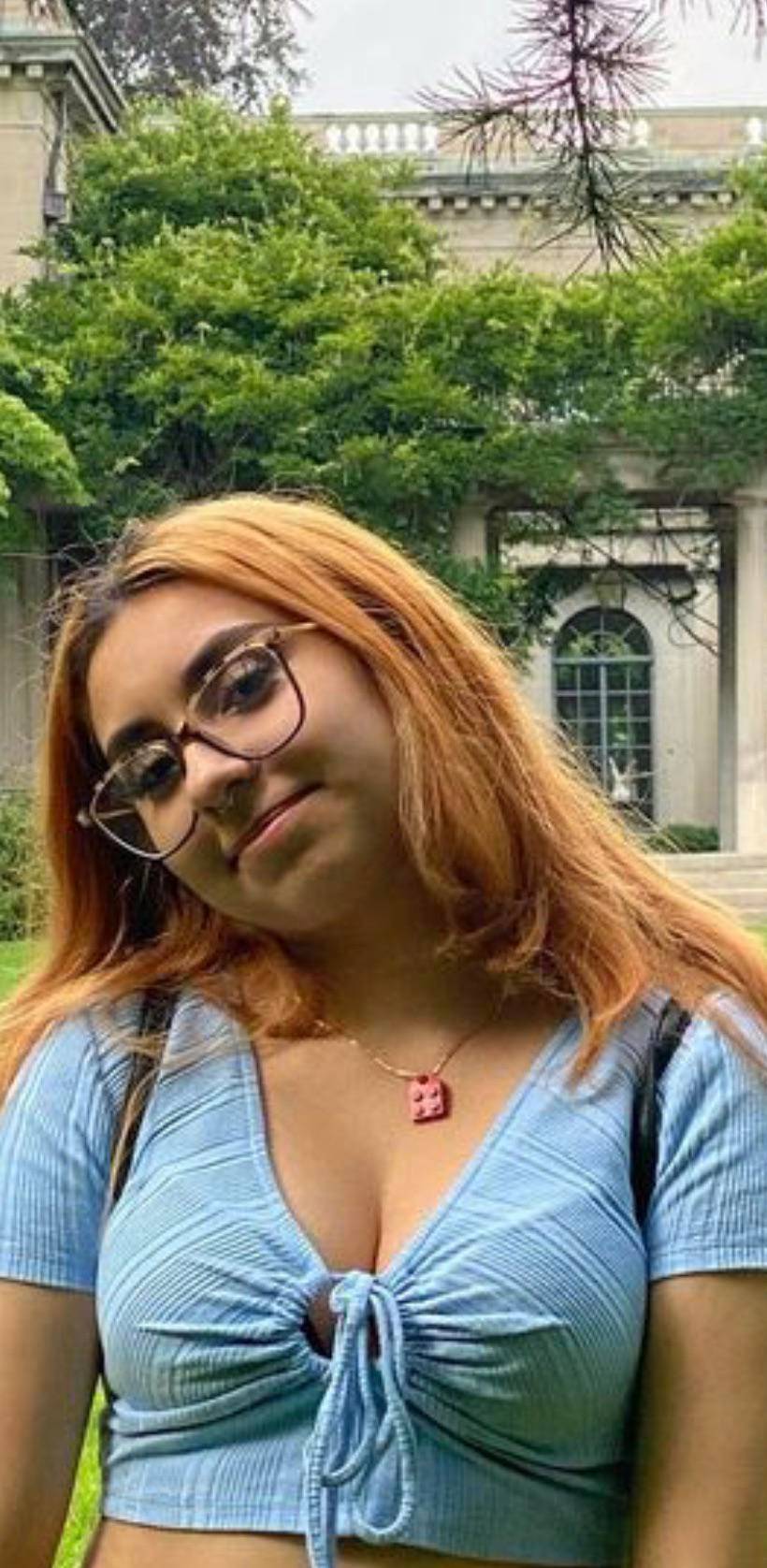 my friends gf | Scrolller