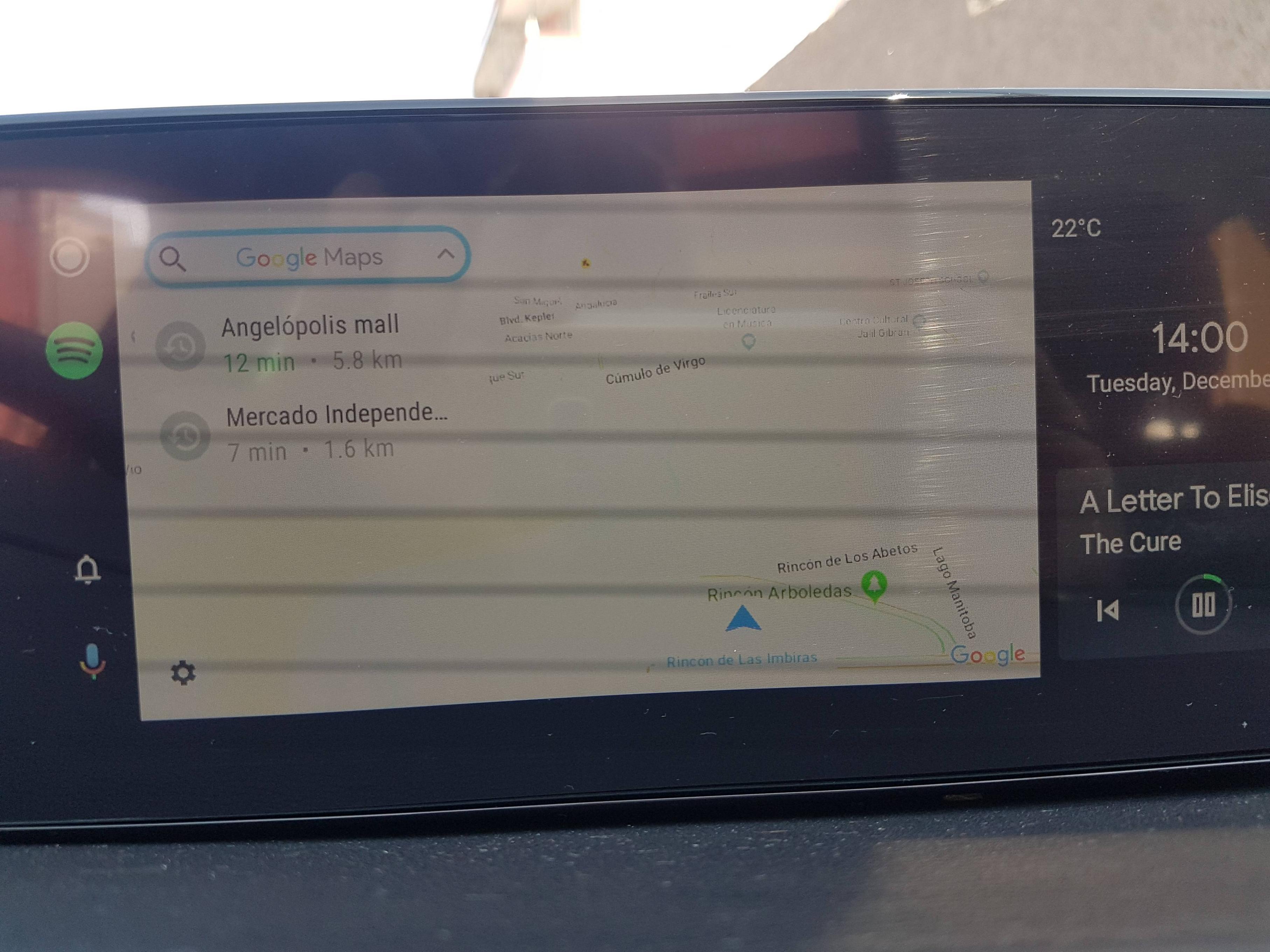 My Google maps is now completely white, can't see almost anything. Has this happened to any of ...