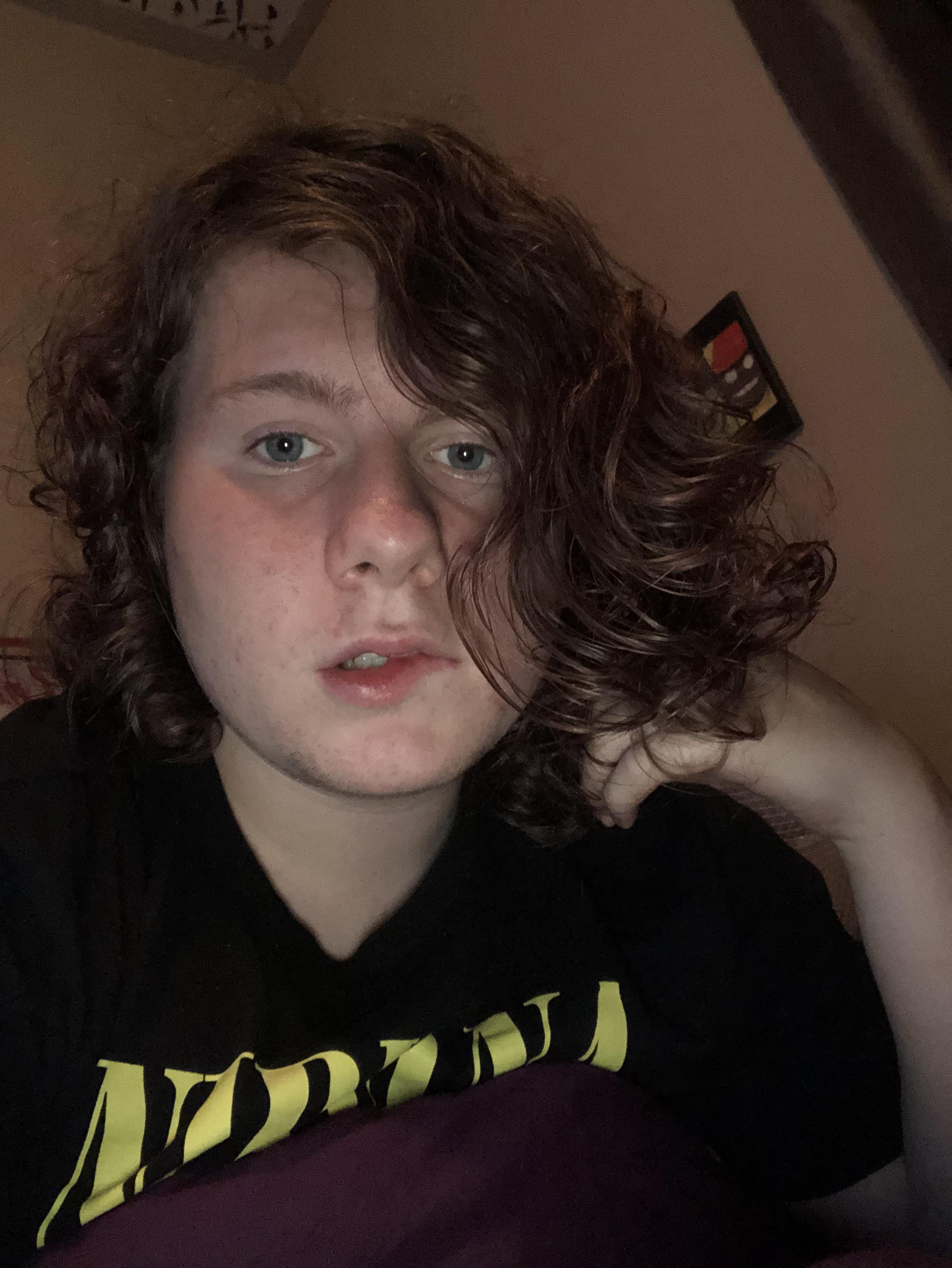 My hair is so thick and curly…. And very easy to pull | Scrolller