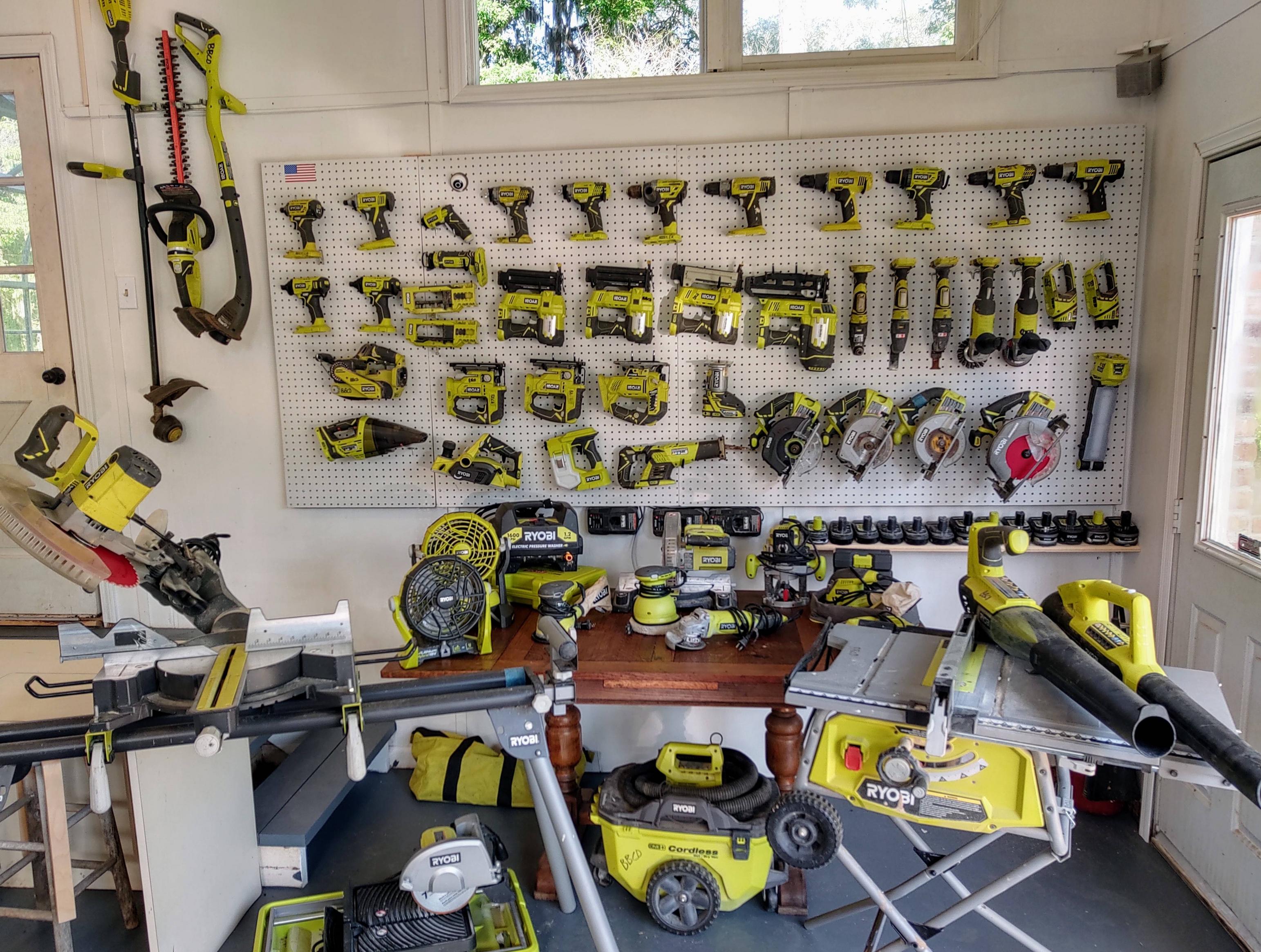 My humble little shop collection | Scrolller