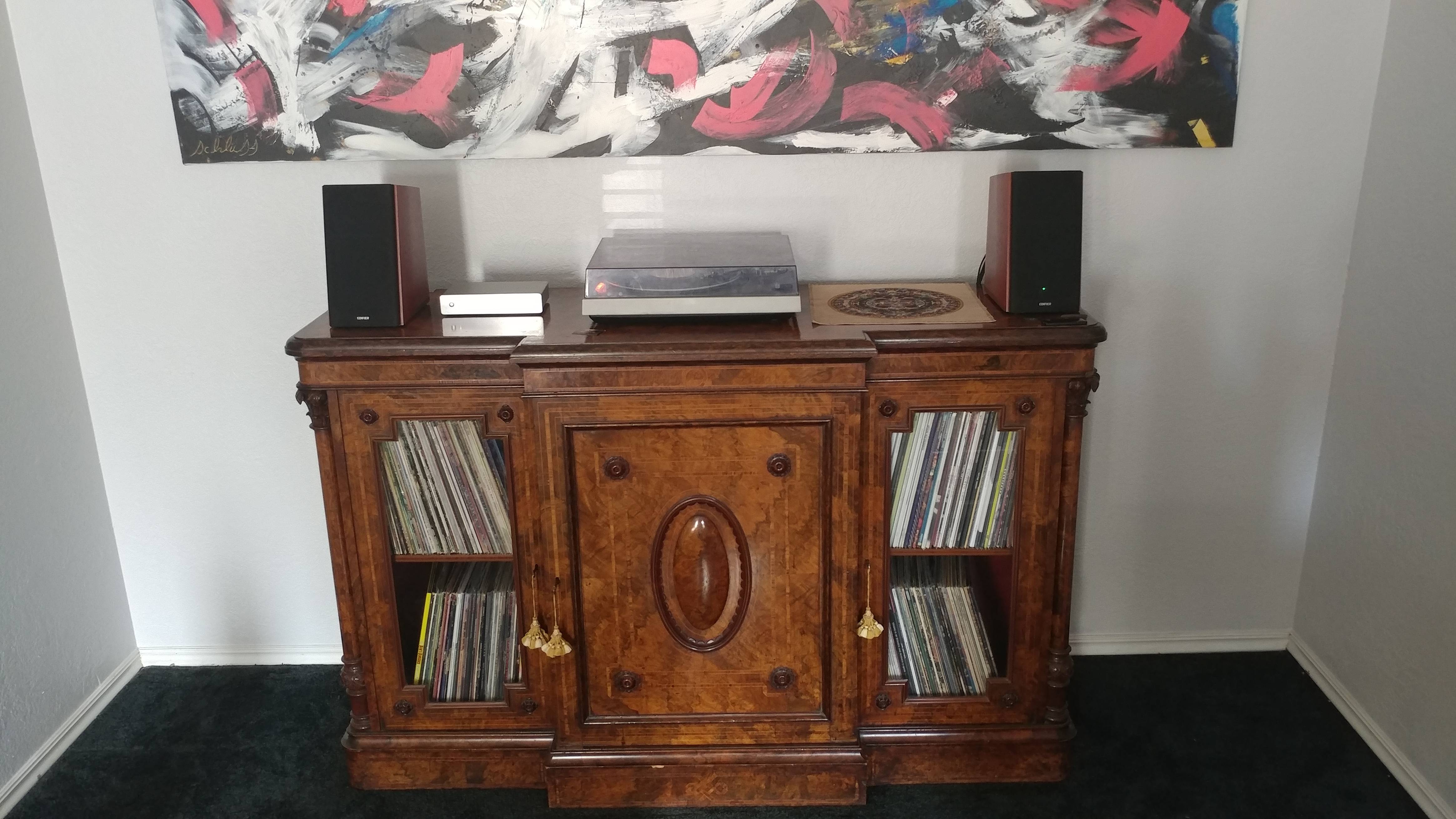 My infant-proof listening space. | Scrolller