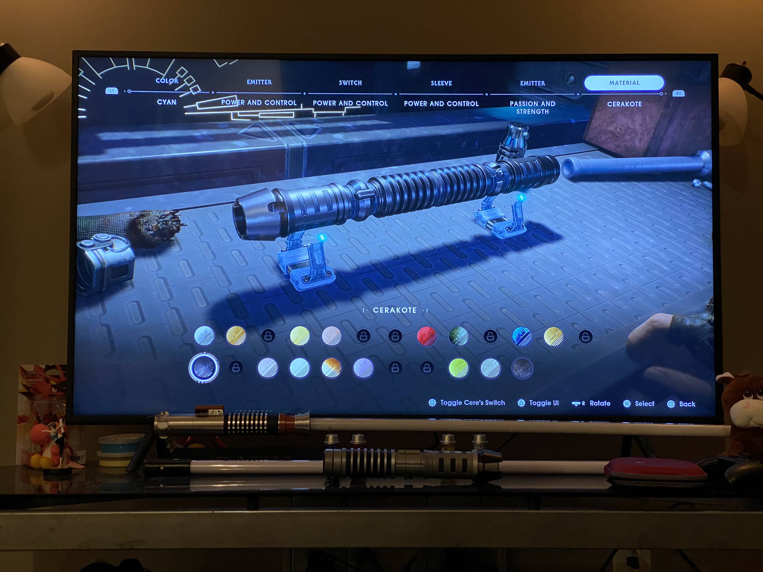 My JFO lightsaber and my Savi’s Workshop lightsaber! | Scrolller