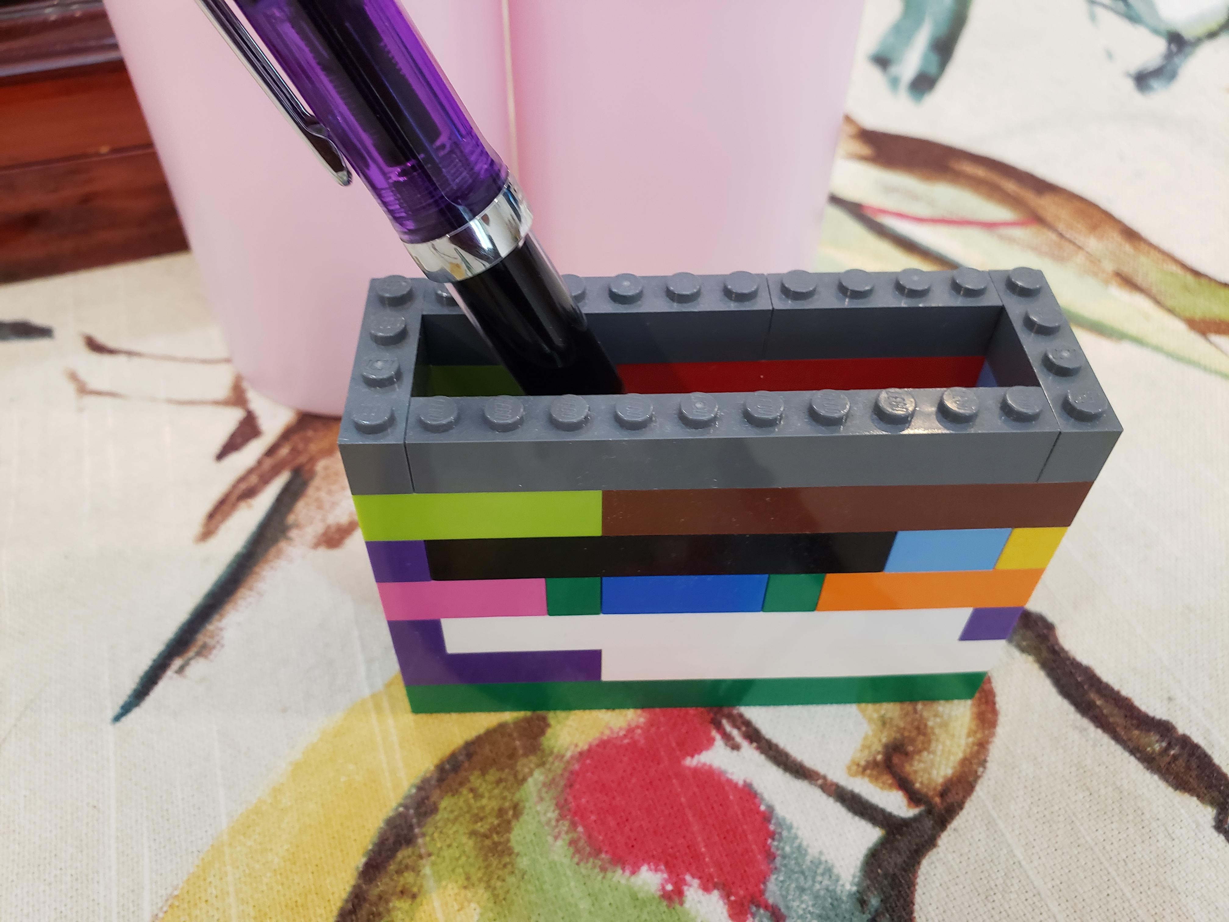 My Lego pen holder | Scrolller