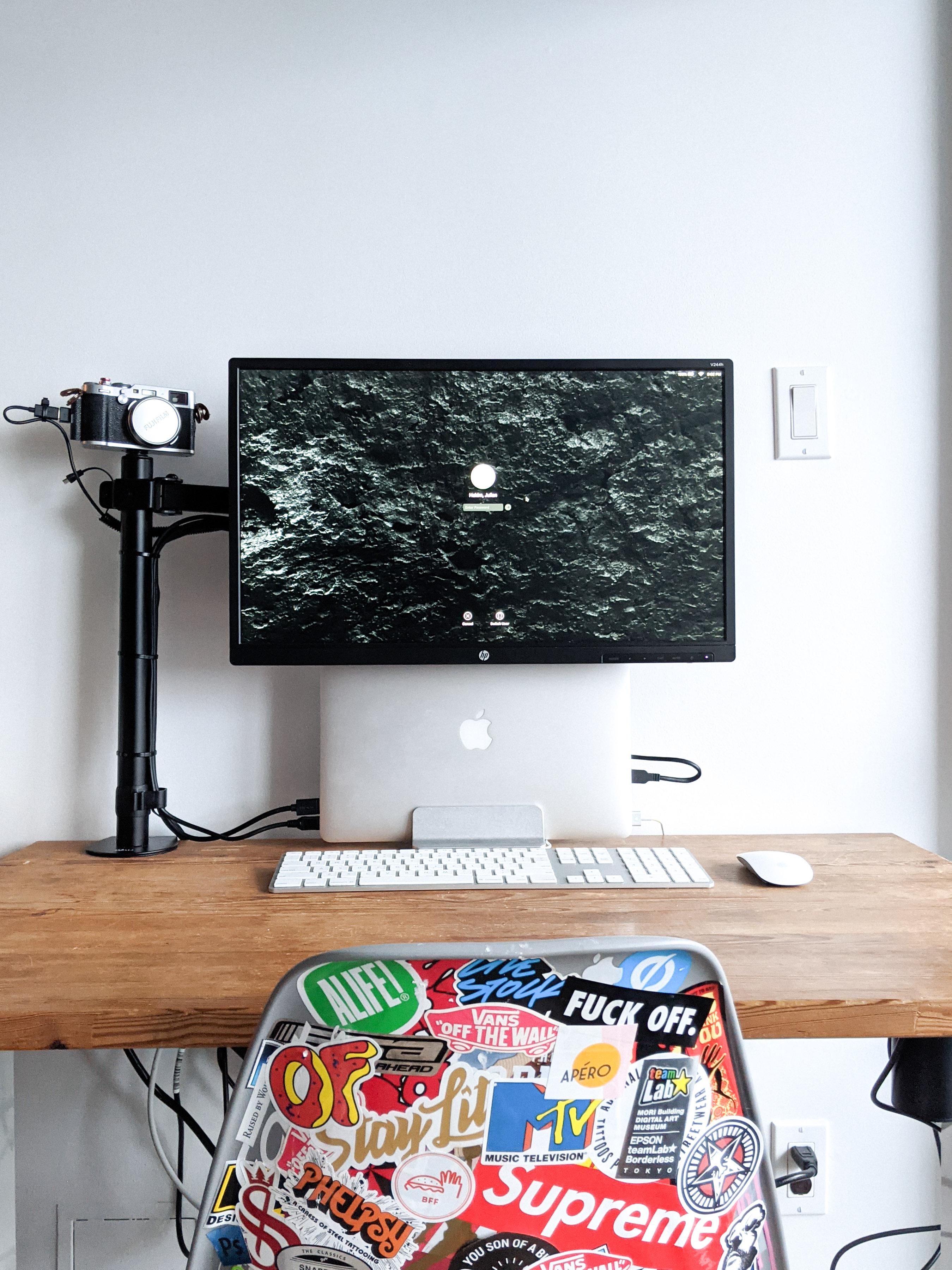My minimal WFH setup (still need a proper chair) | Scrolller My minimal WFH setup (still need a proper chair) | Scrolller