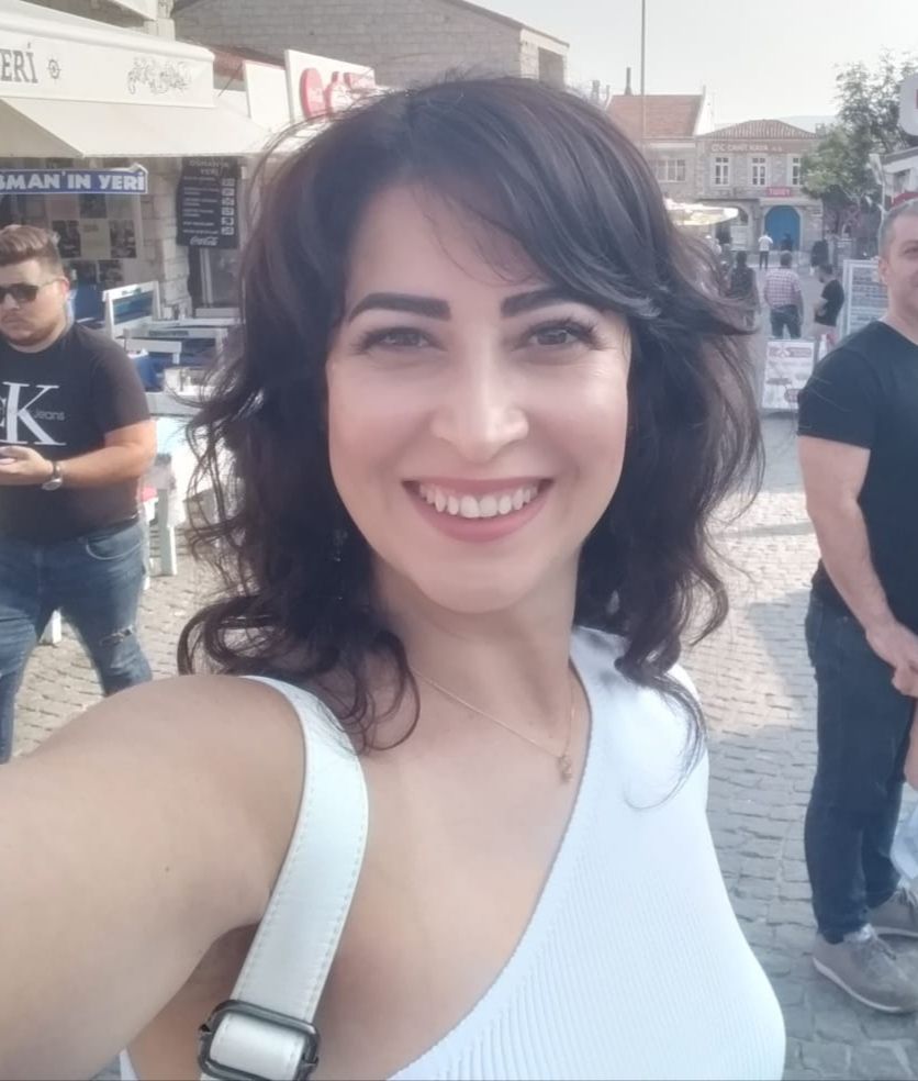 My Mom S Selfie 45yo Scrolller
