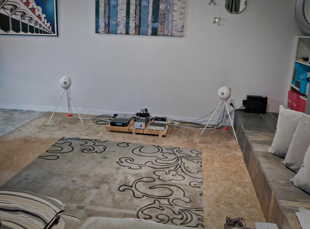 My Phantom Listening Space: | Scrolller