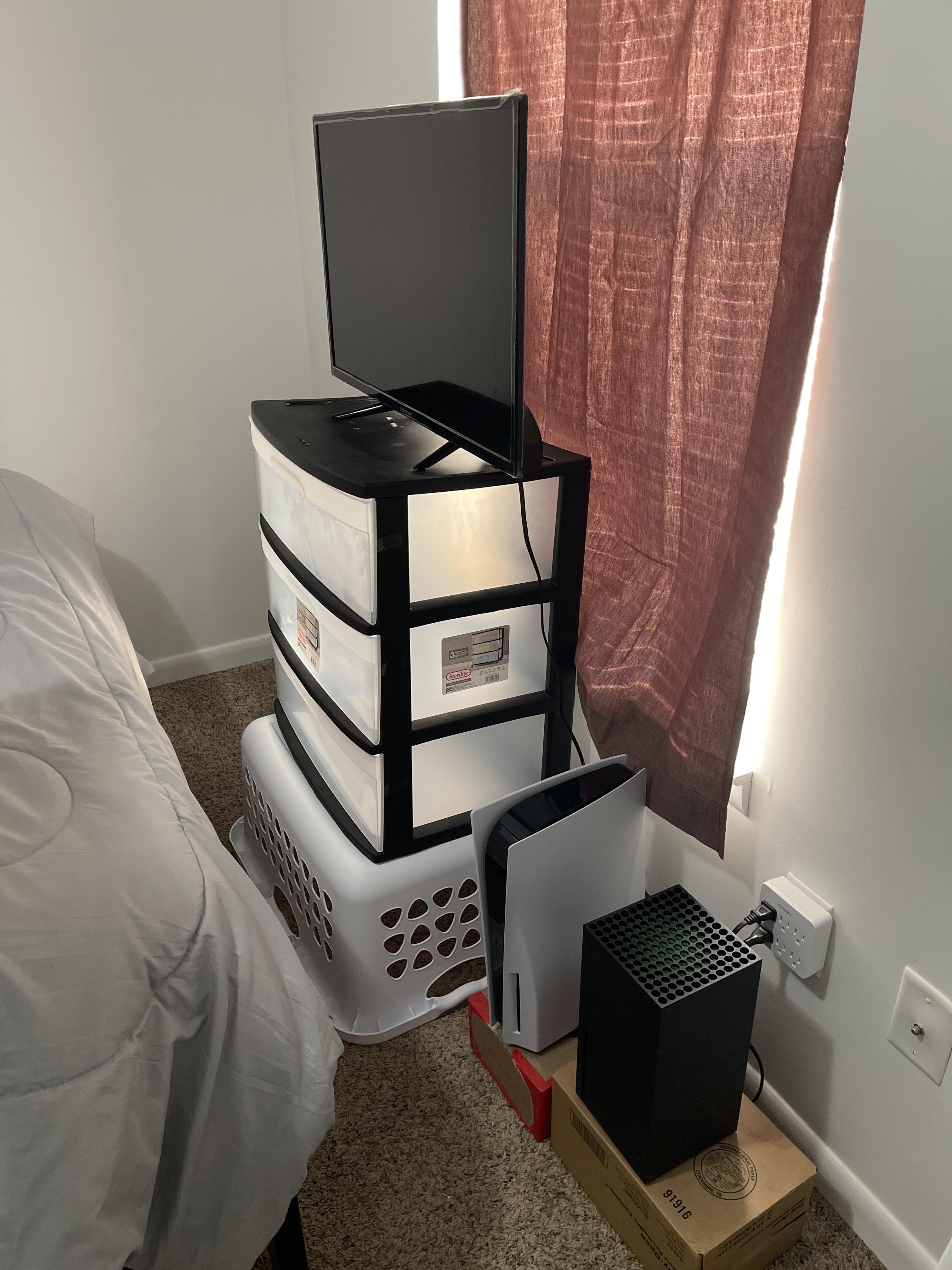 My Pro Gaming Setup Scrolller