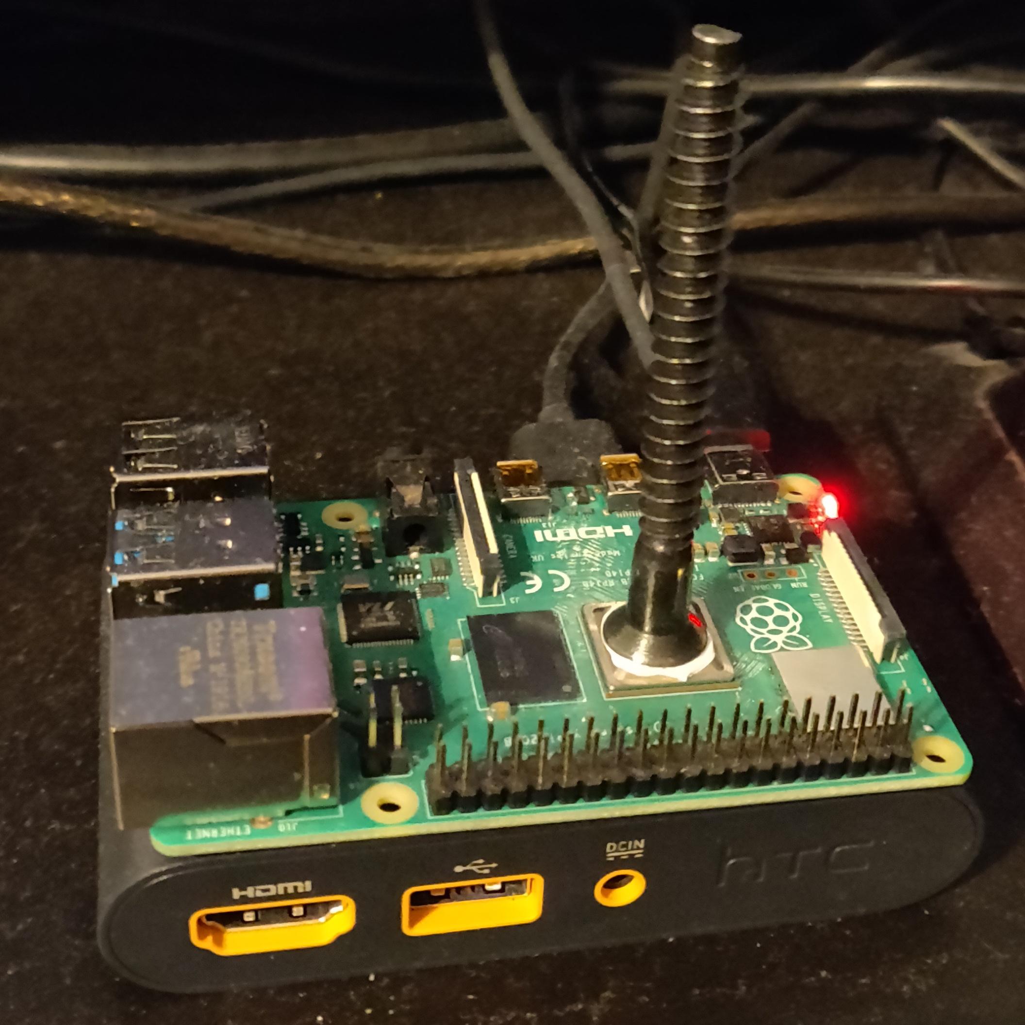 My raspberry pi heatsink | Scrolller
