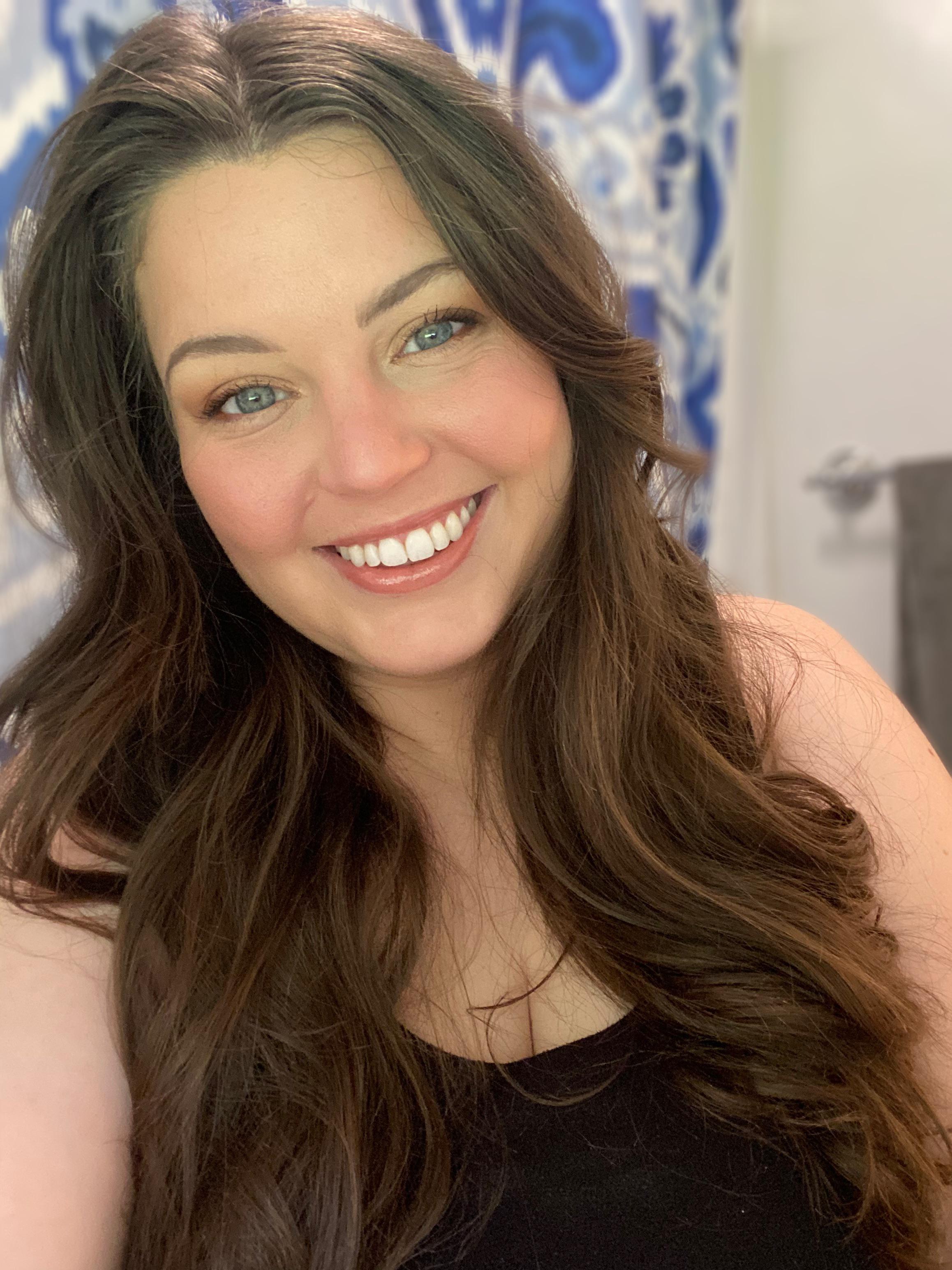 My shiny teeth & me ☺️ (iykyk) | Scrolller