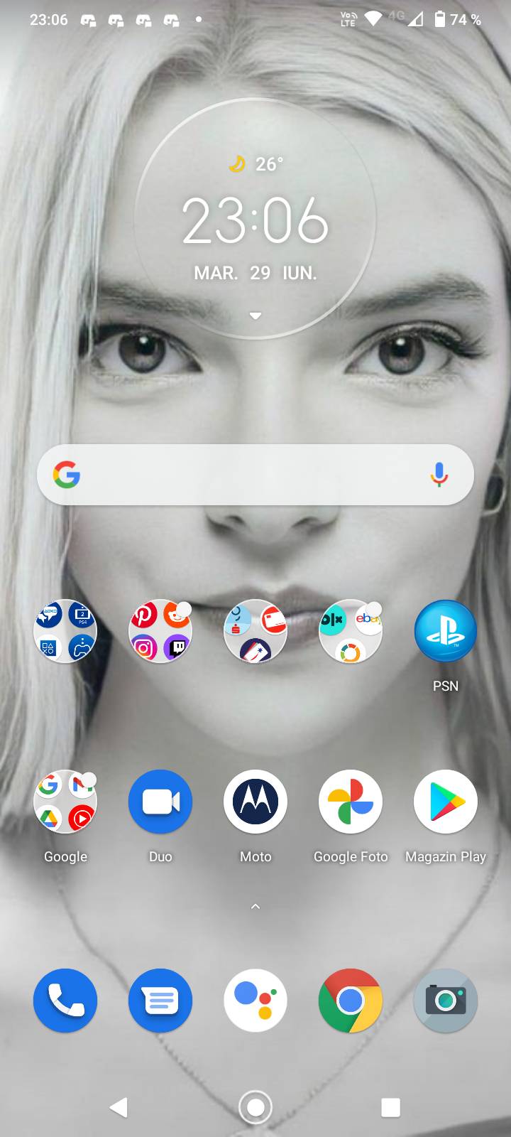 My smartphone! 😁♥️ | Scrolller