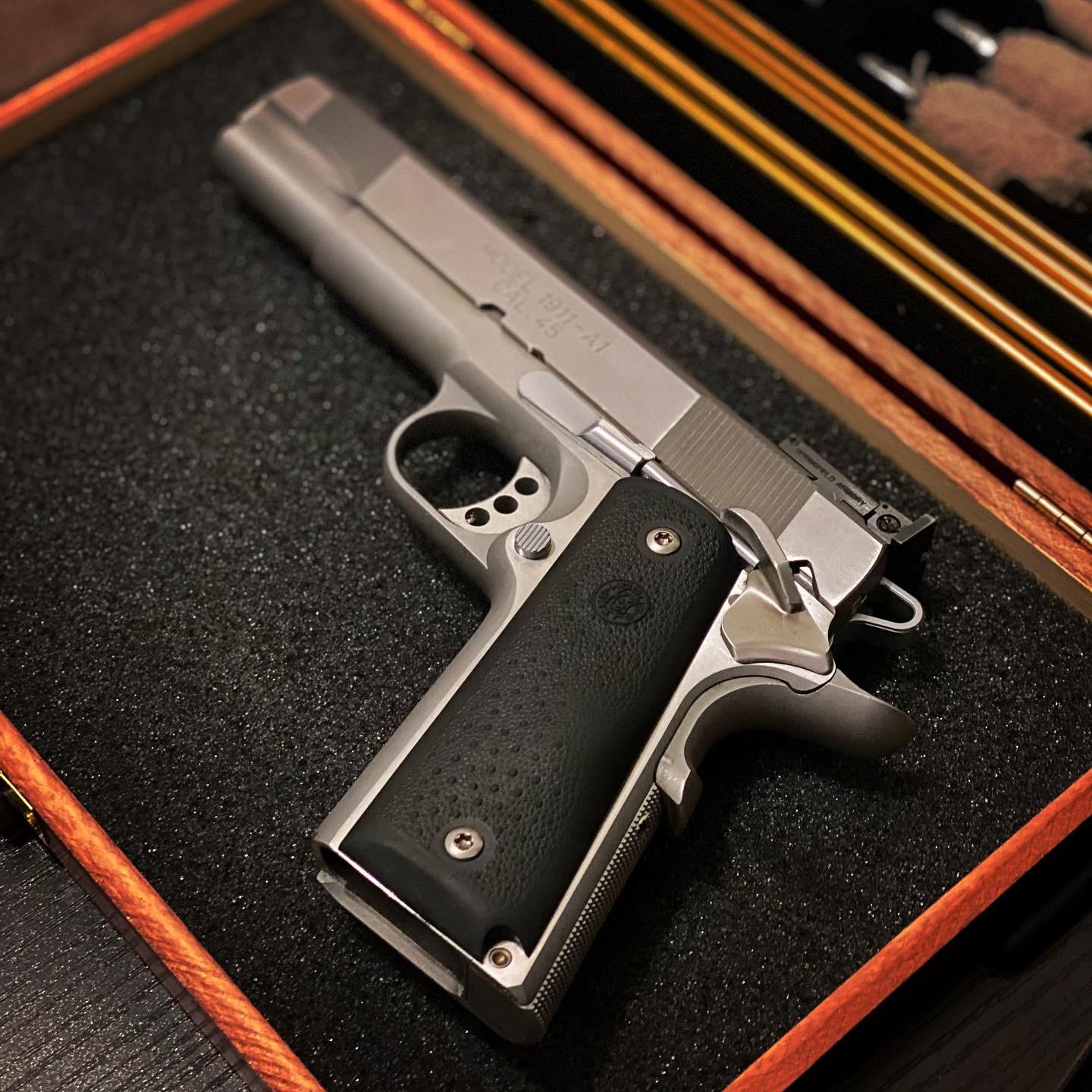 My Springfield Armory 1911 | Scrolller