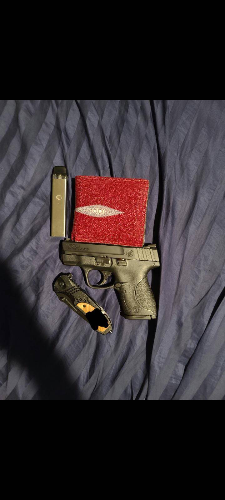 My standard EDC | Scrolller