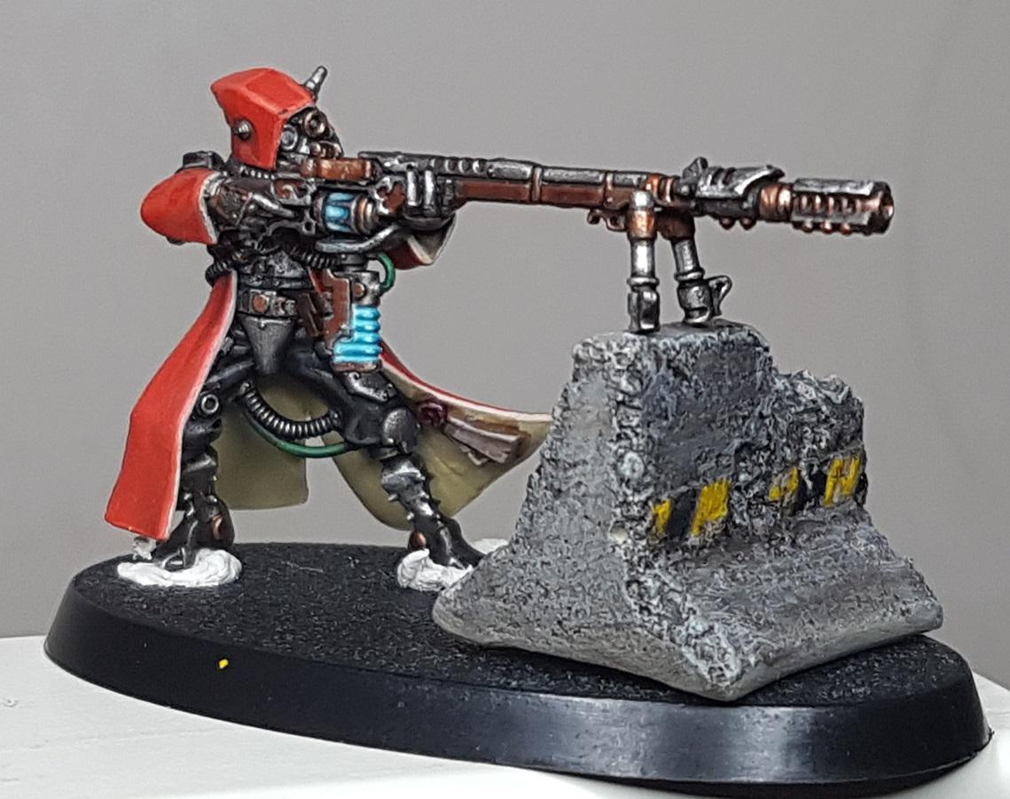 My take on a arquebus kitbash with spare bits from the skitarii box. | Scrolller