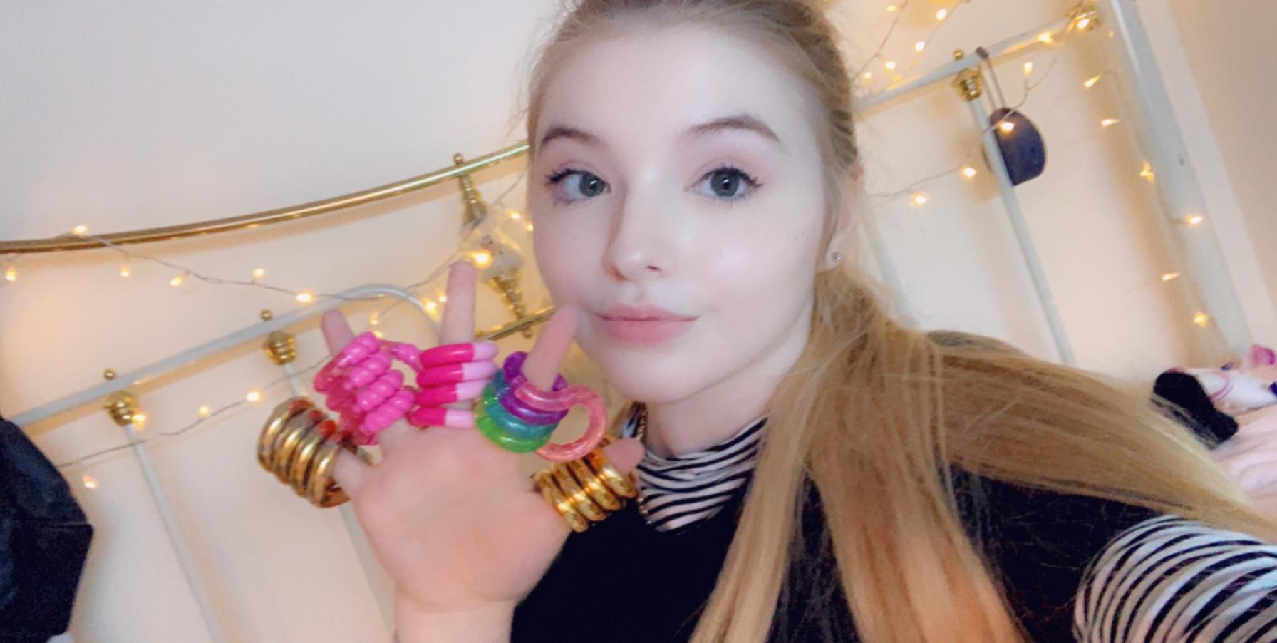 My thanos gauntlet of tangles! So glad to find this place | Scrolller