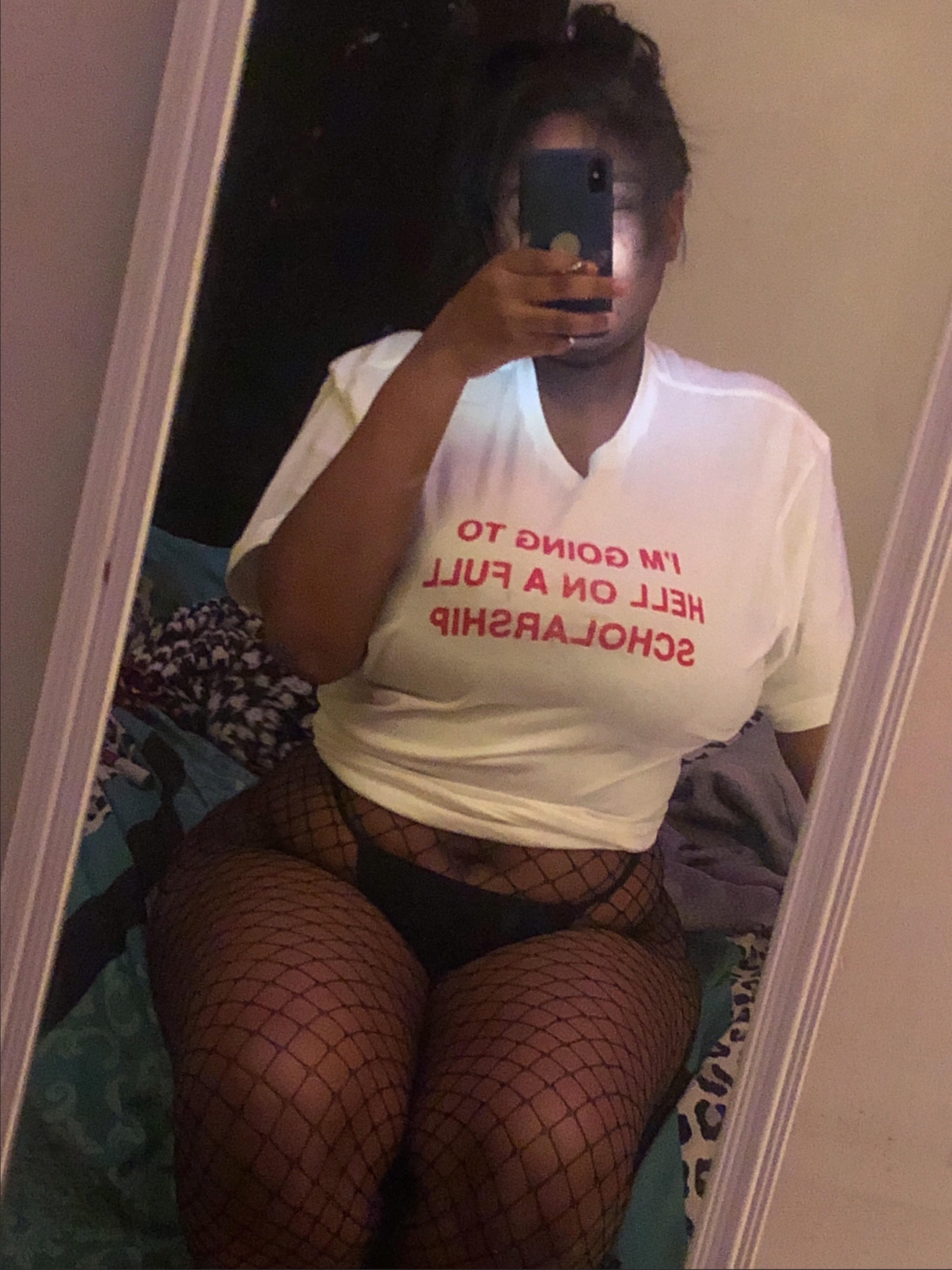 Thick Thighs and fishnets | Scrolller