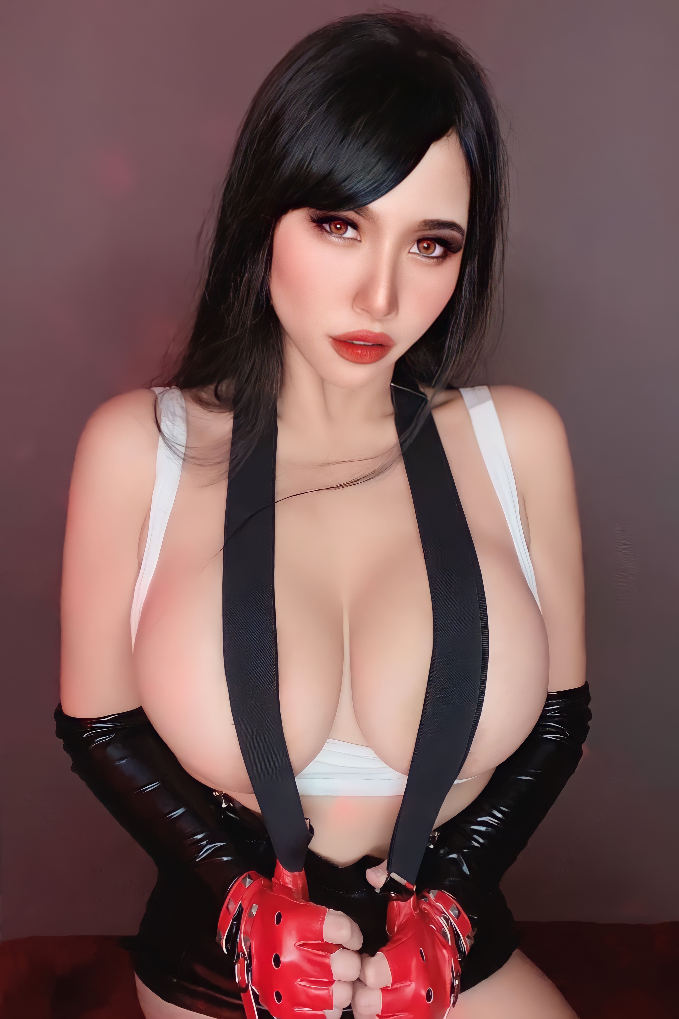 My Tifa cosplay. Give me your Buster Sword? 😏 (OC) 💦 | Scrolller