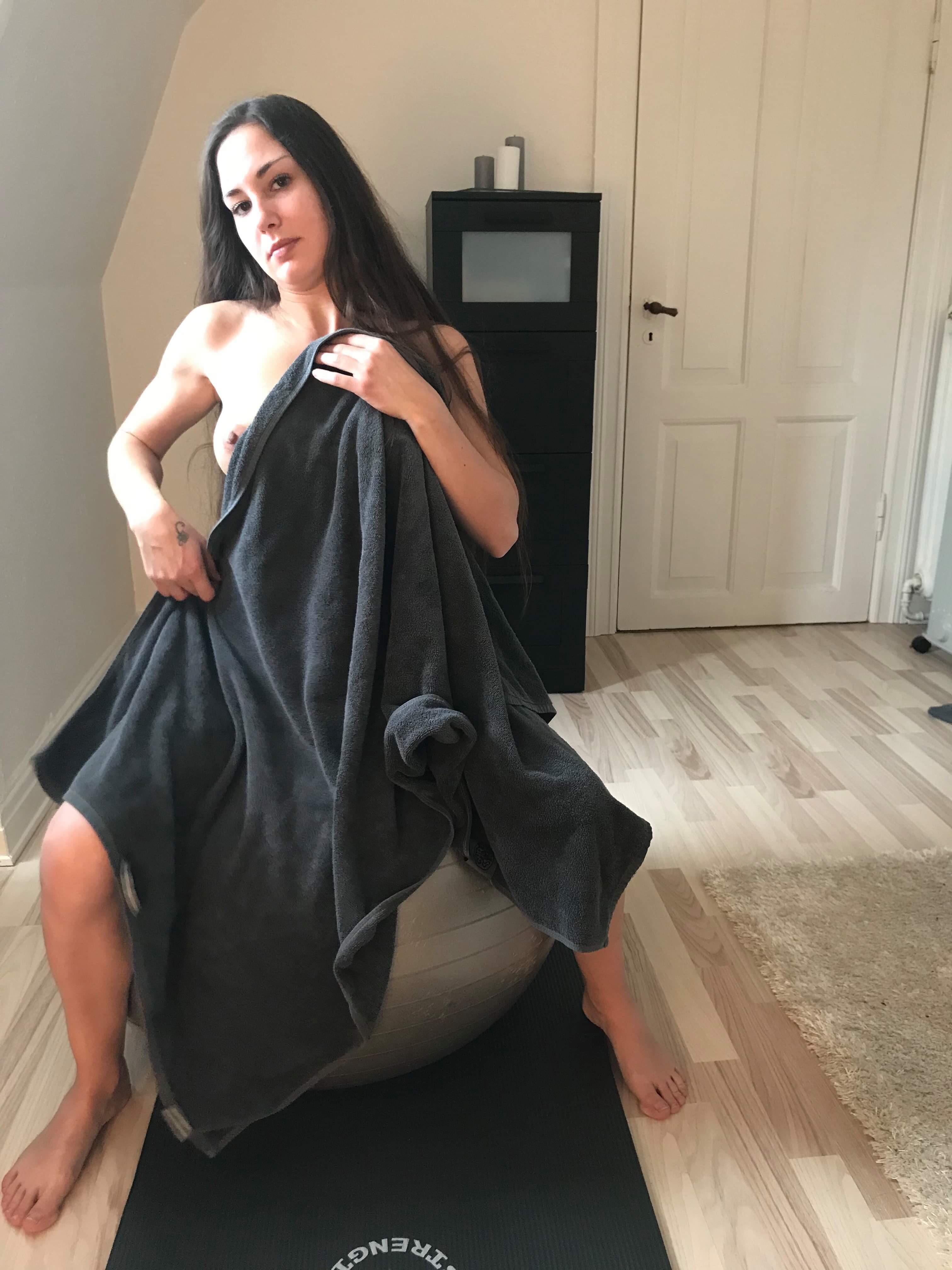 Want something for the fantasy? Or just want it all? | Scrolller