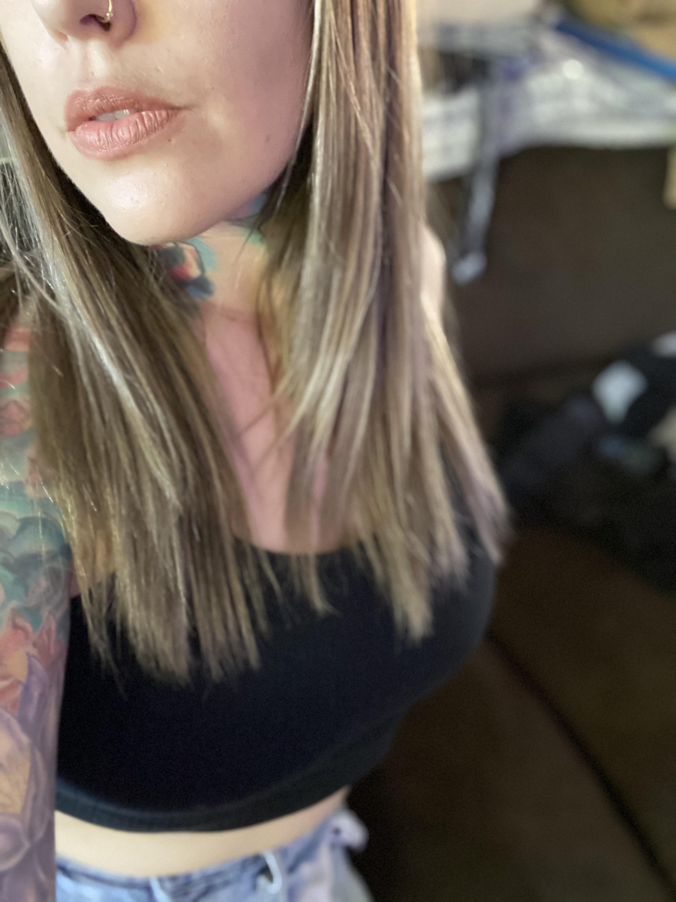 My tittys really are the stars of the show | Scrolller