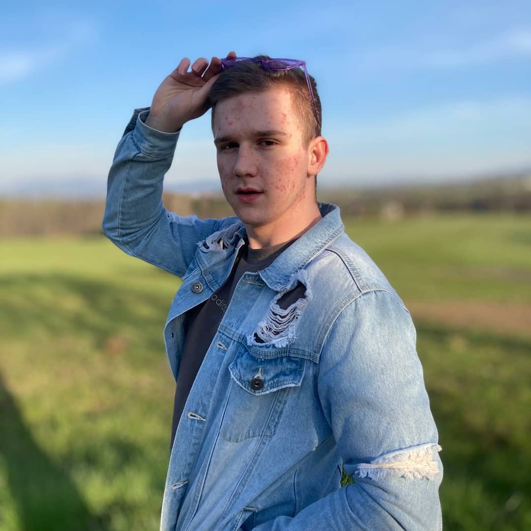 my wannabe model era | Scrolller