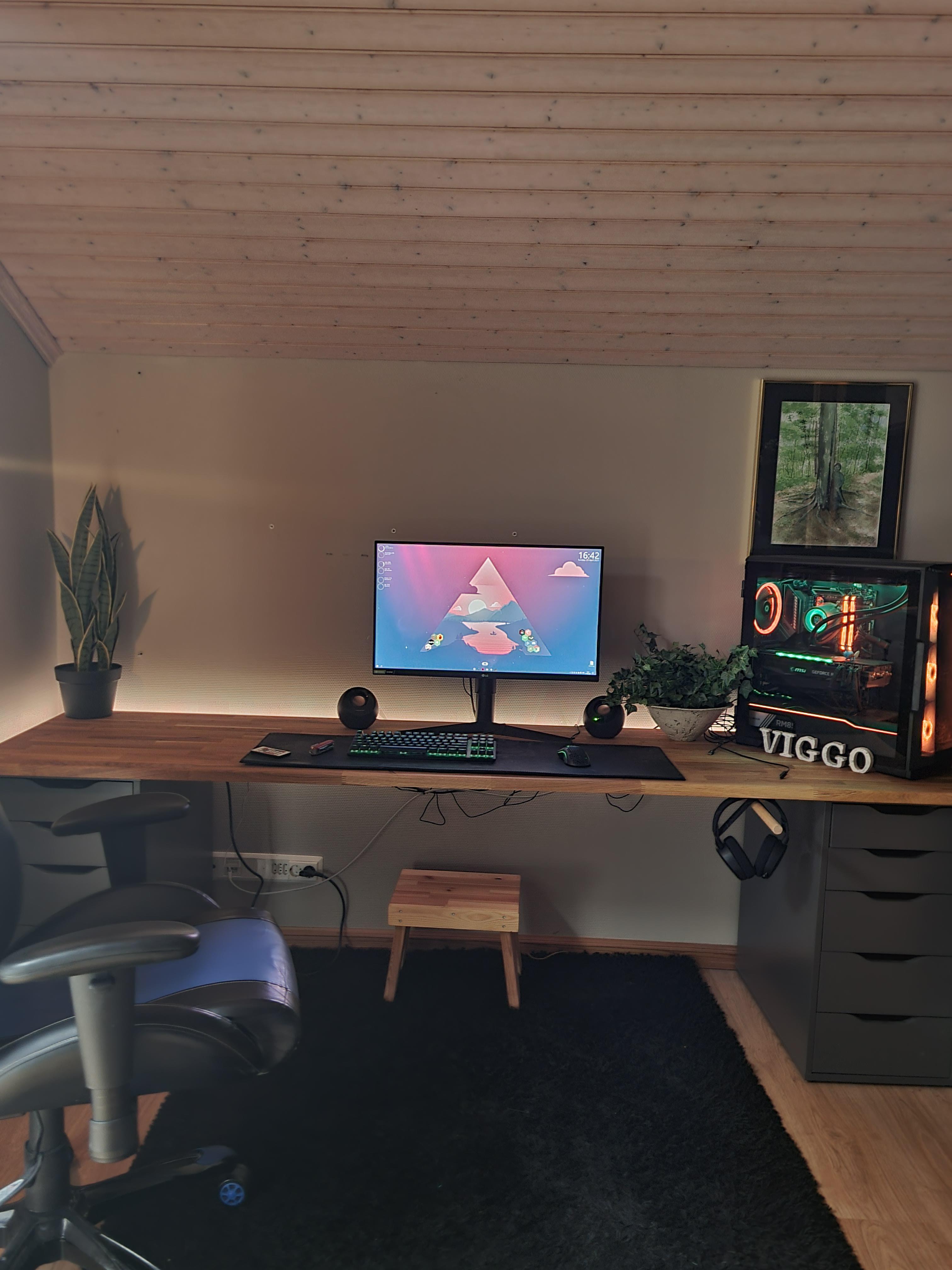 My WIP gaming setup | Scrolller