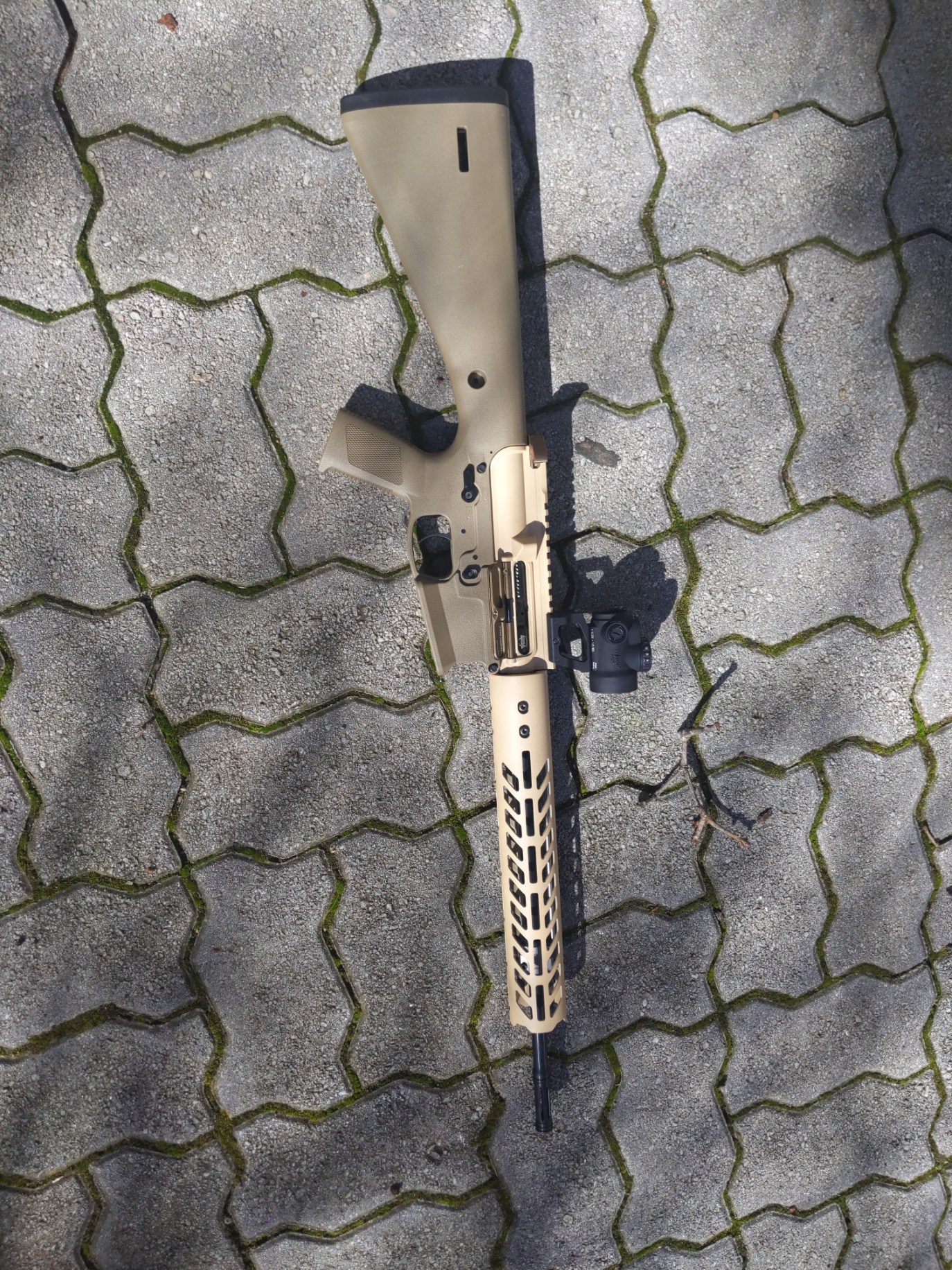 My WWSD 2020 rifle with cerakoted CF Handguard | Scrolller