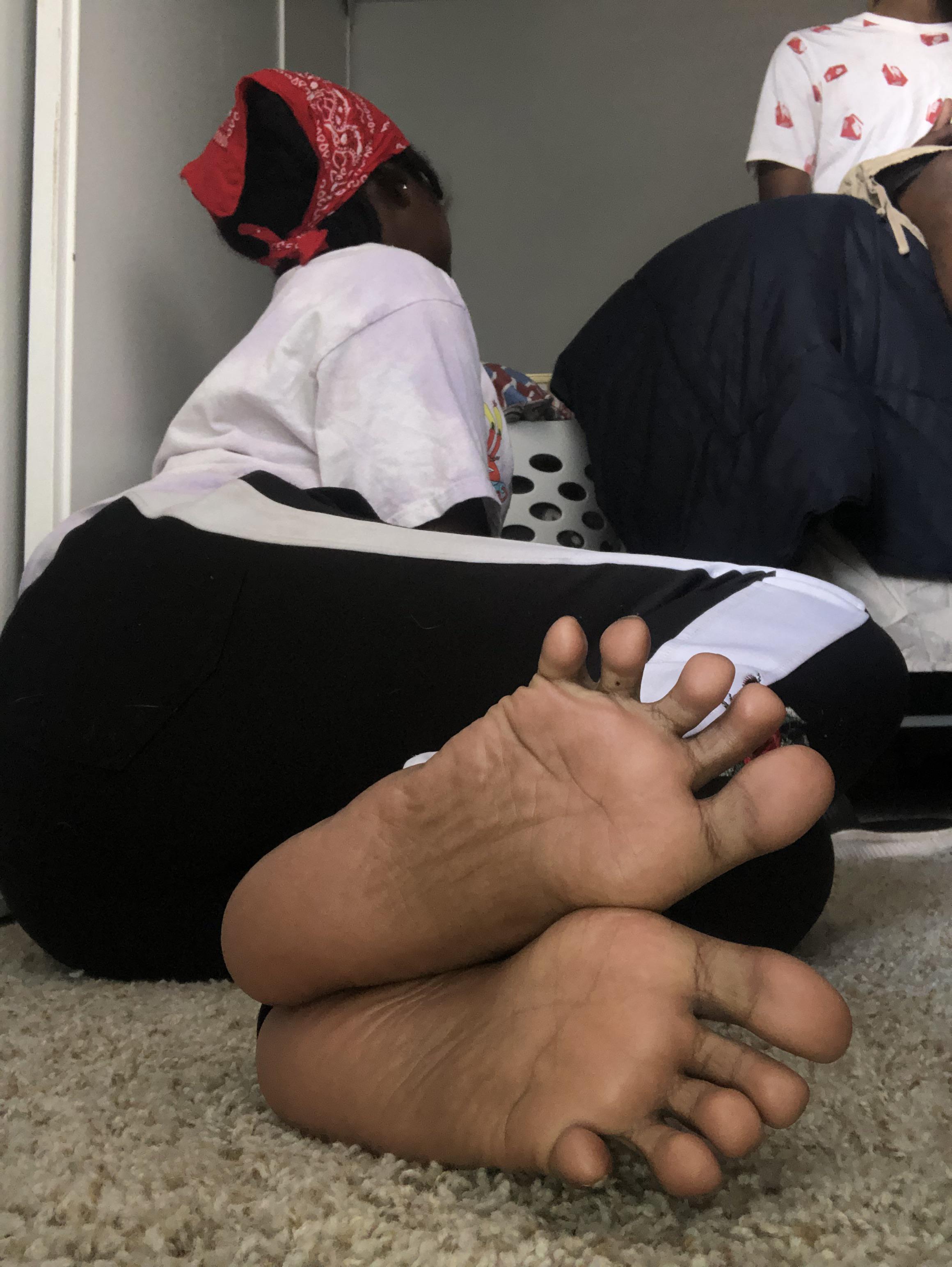 My Yummy Soles Scrolller