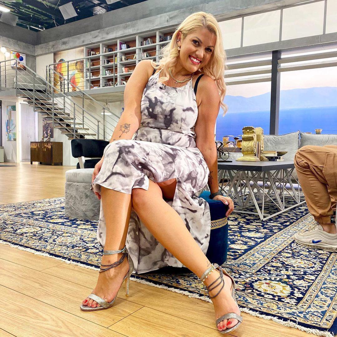 Nancy Paradeisanou | Scrolller