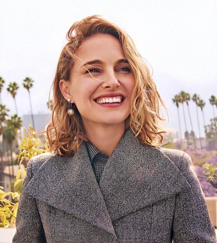 Natalie Portman is so perfect | Scrolller