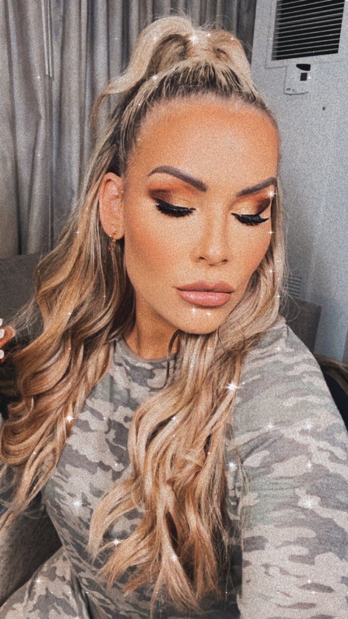 Sexy queen | Scrolller