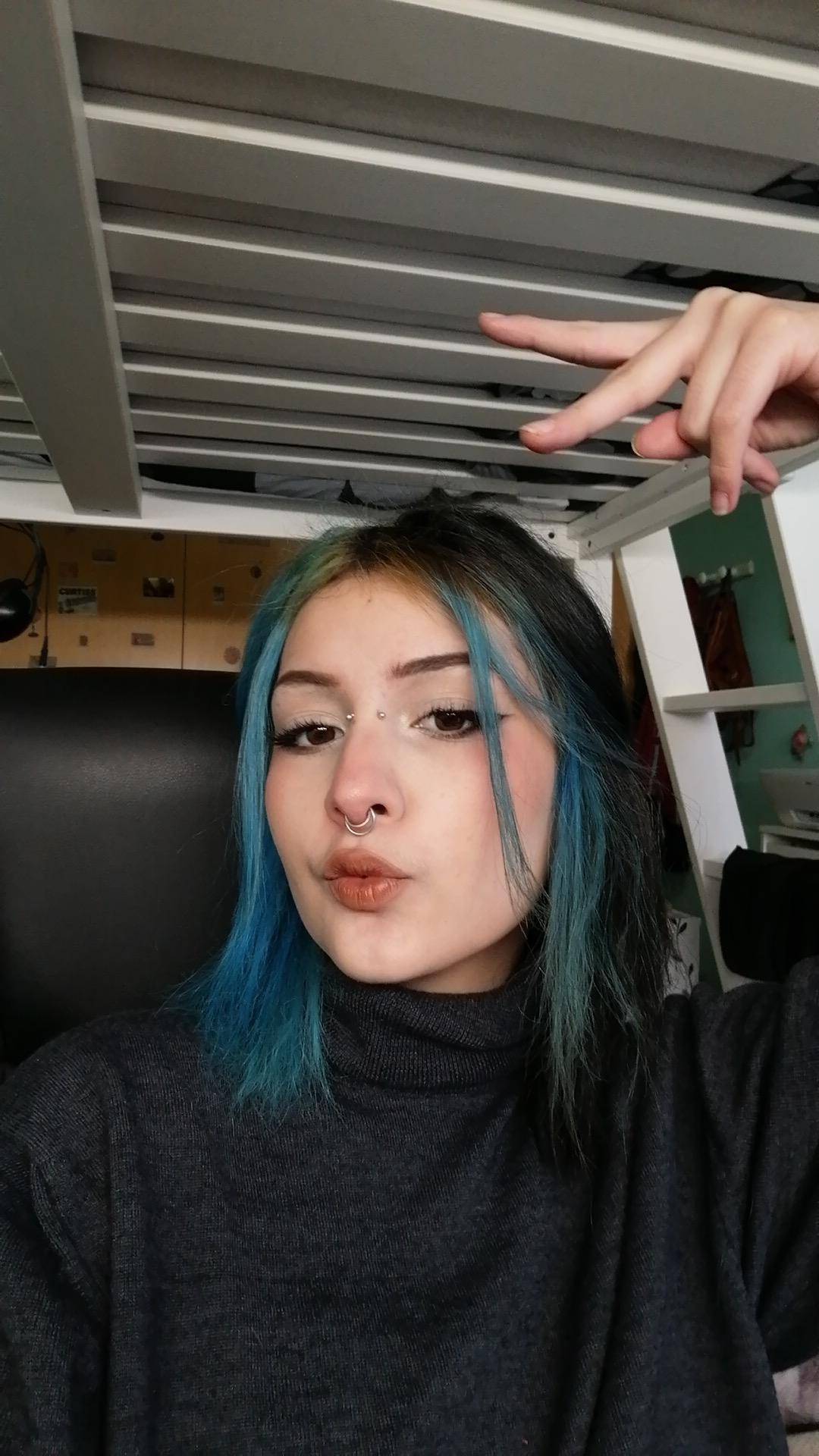 Natural full face day | Scrolller