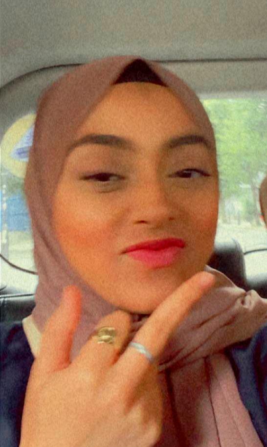 Naughty Hijabi Anisha | Scrolller